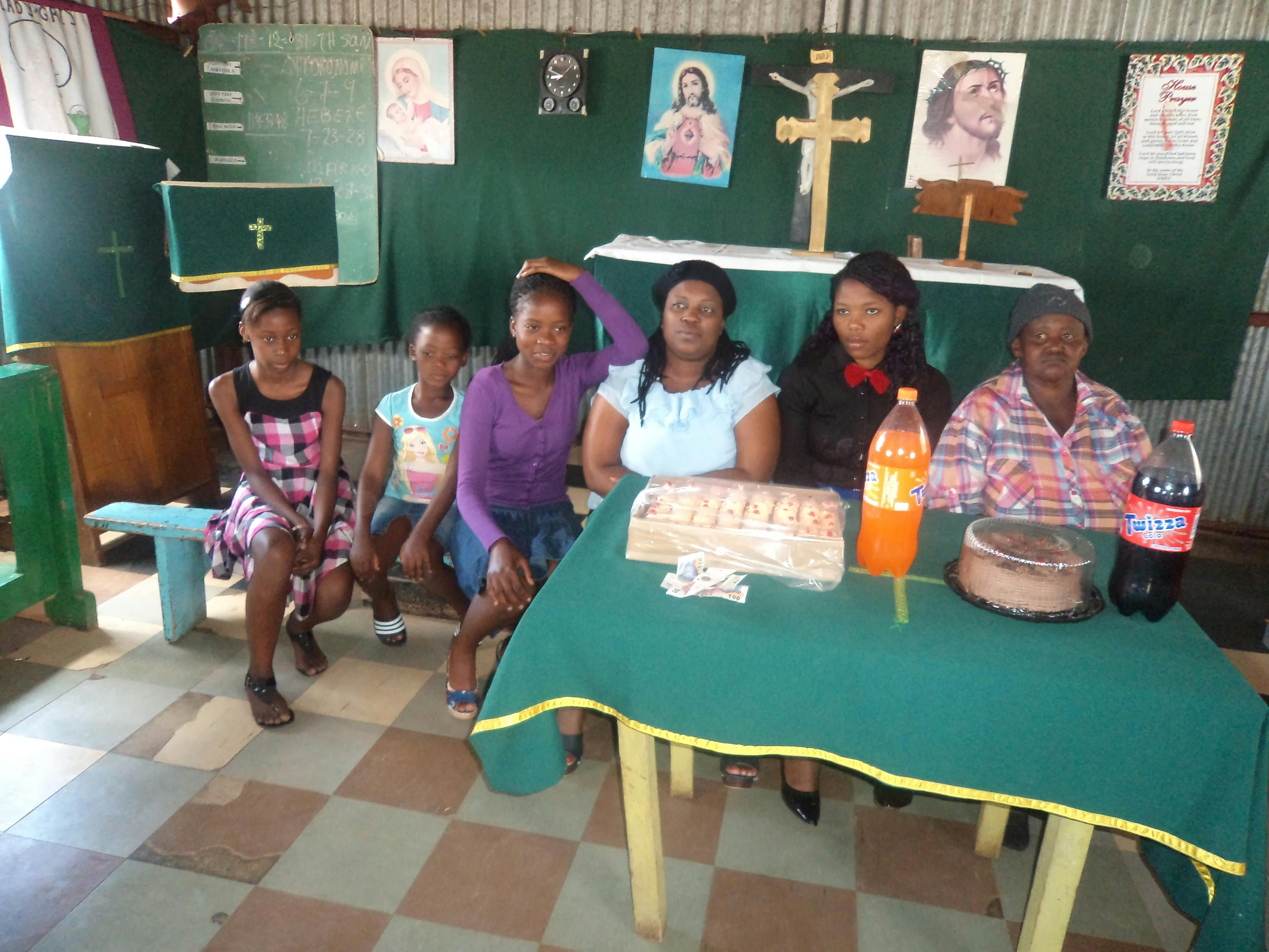 Nonzuzo Pama - 사진