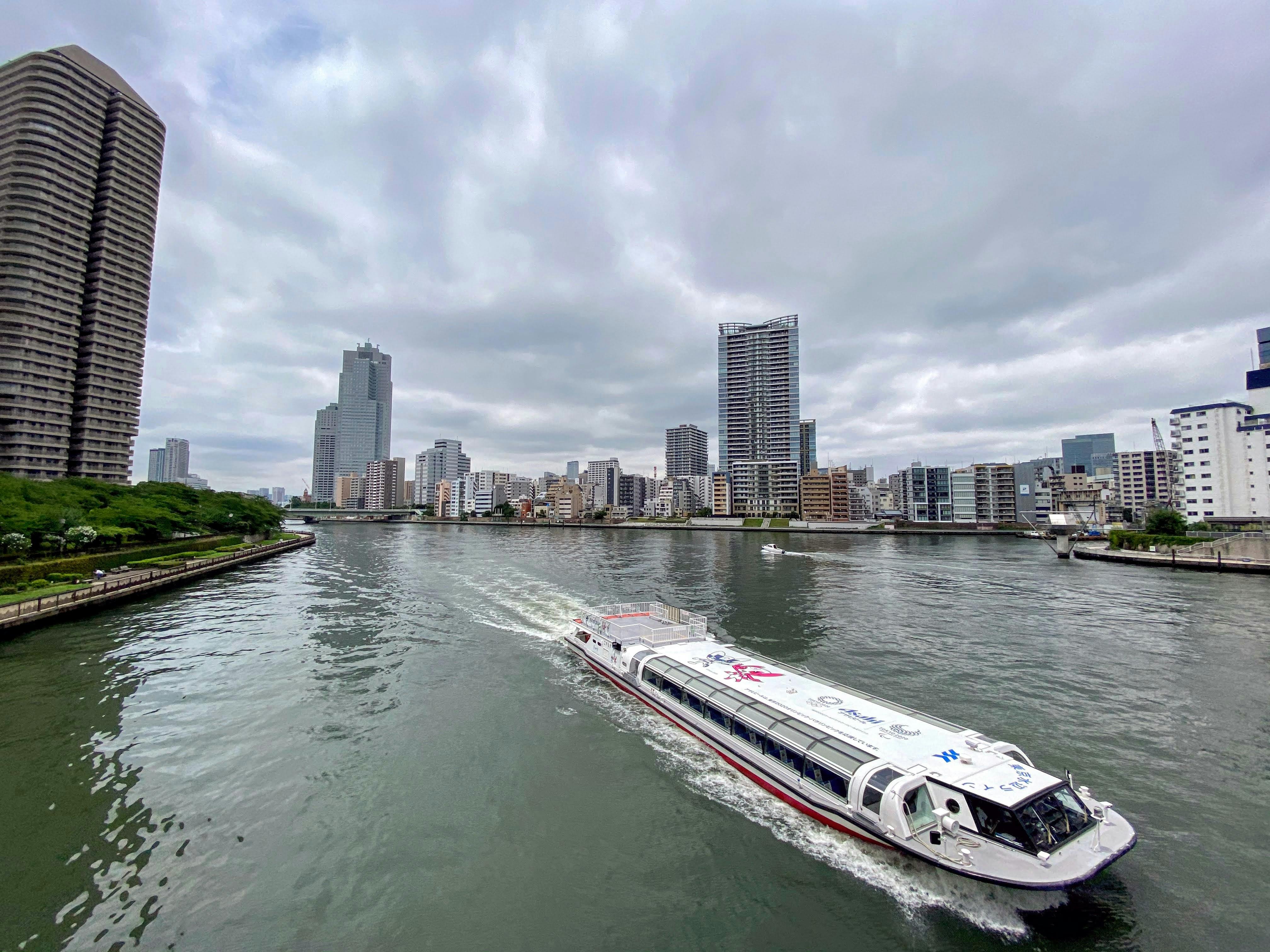 Ferry and Motorboat · Free Stock Photo