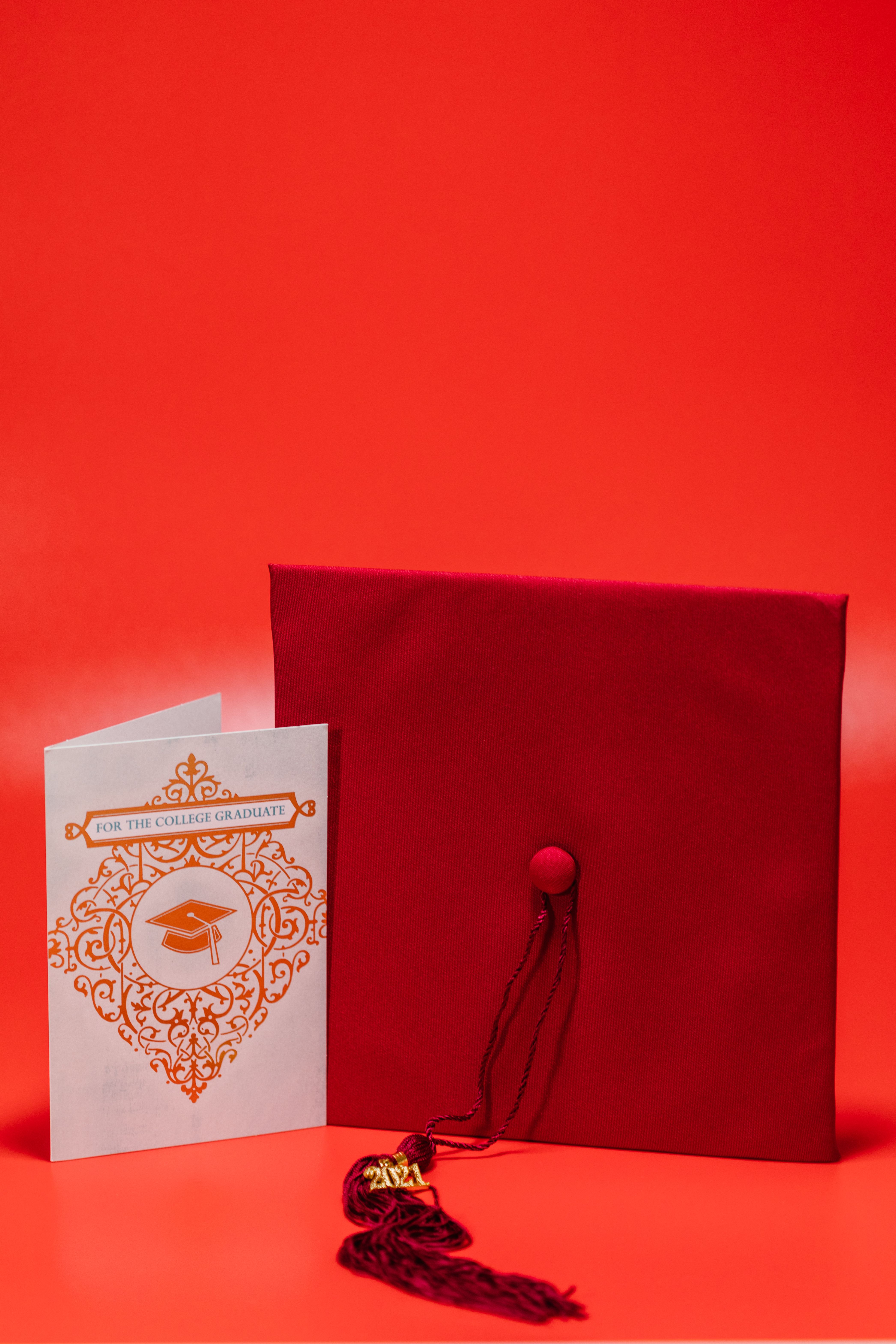 10,000+ Best Graduation Hat Photos · 100% Free Download · Pexels Stock ...