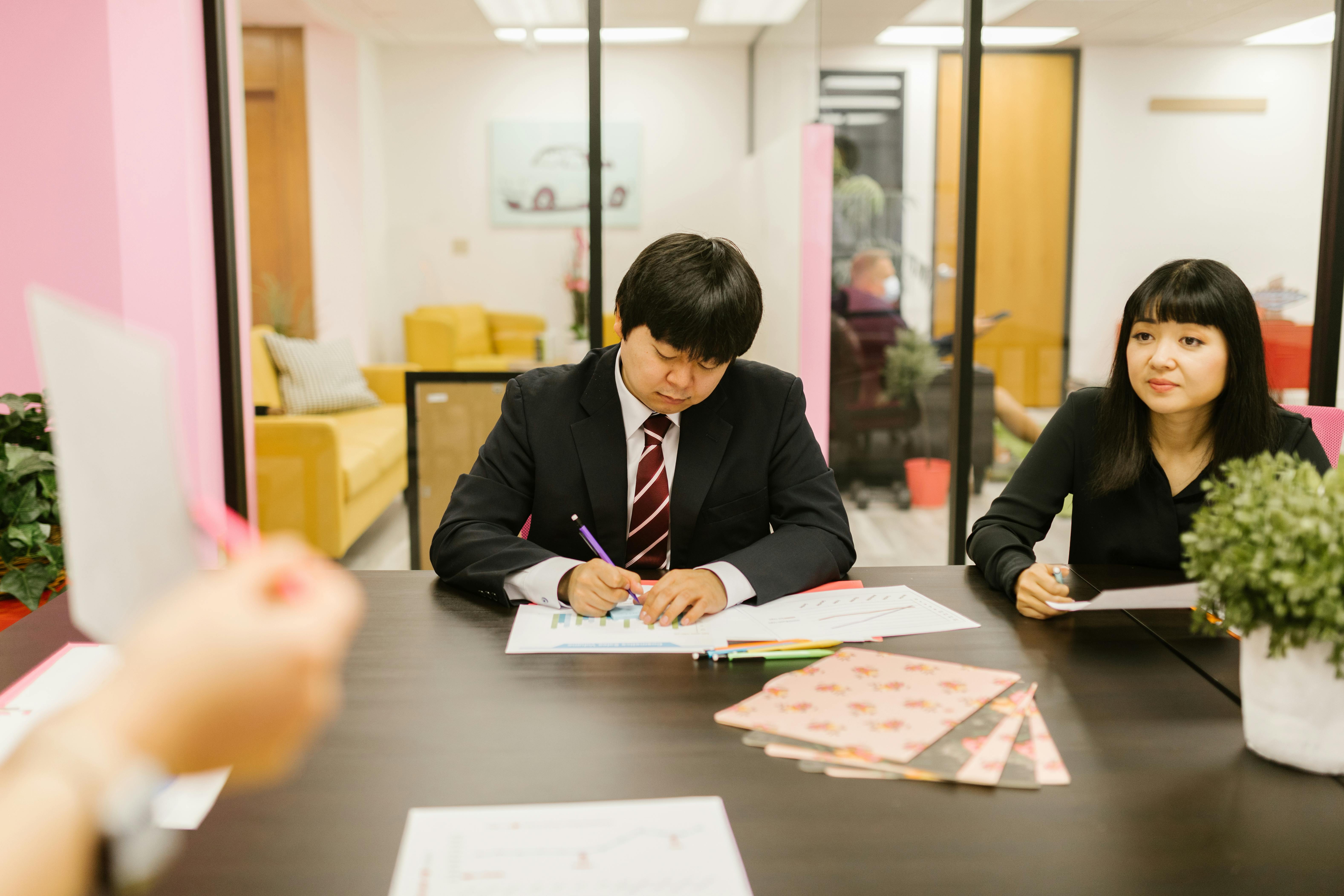 Japanese Talking Photos, Download The BEST Free Japanese Talking Stock ...