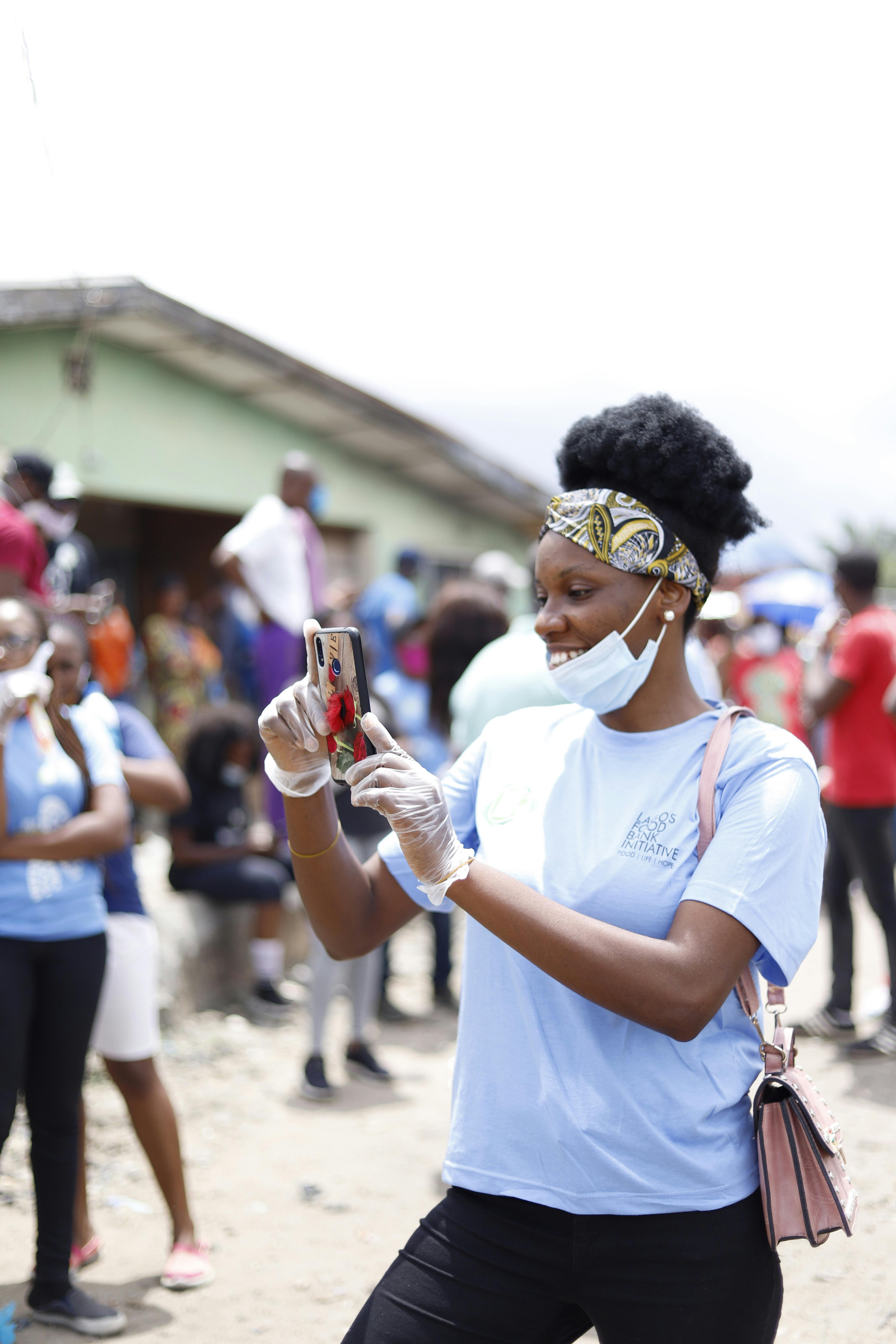 Crowd Recording Photos, Download The BEST Free Crowd Recording Stock ...