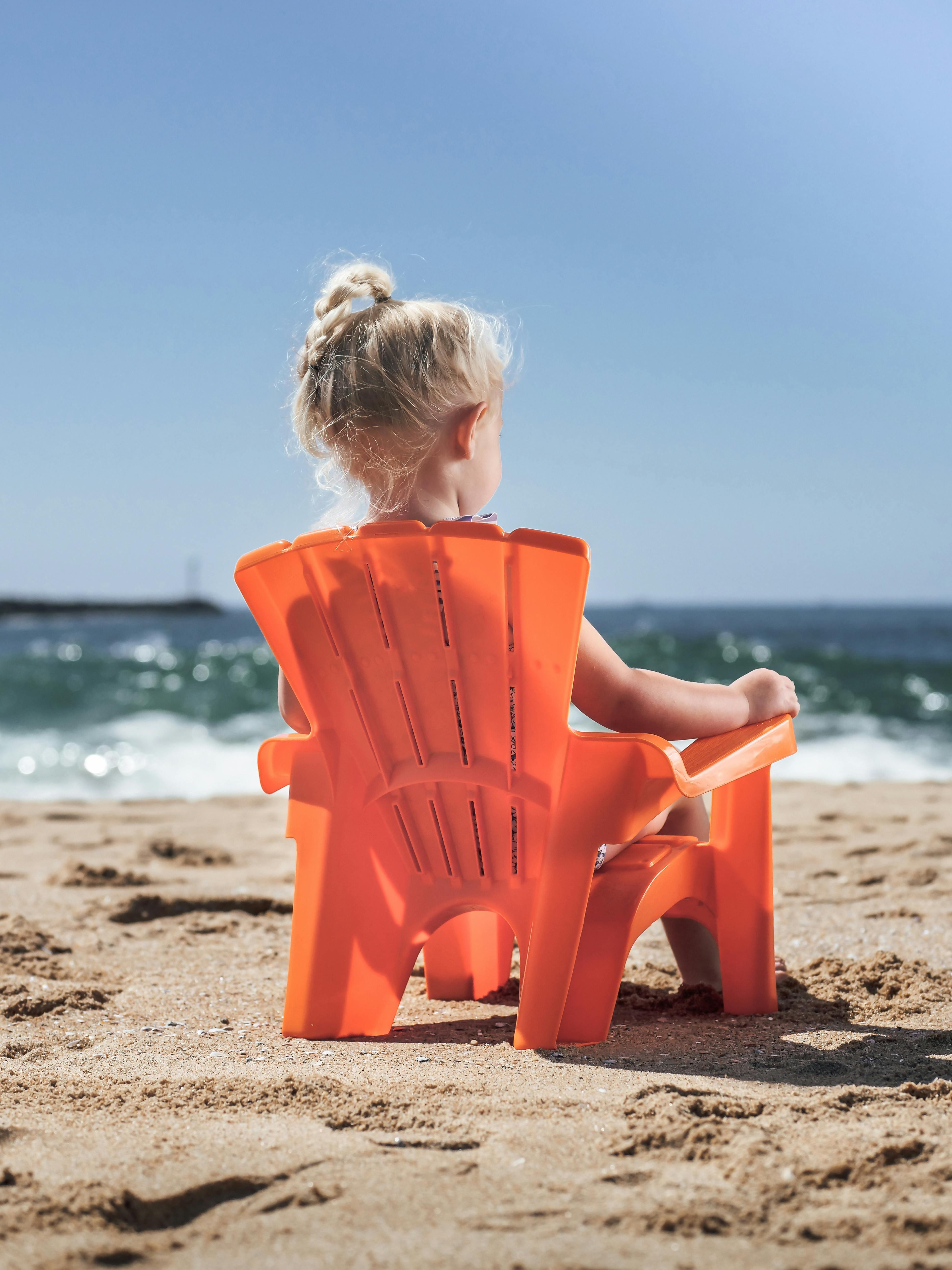 Kids at the Beach · Free Stock Photo