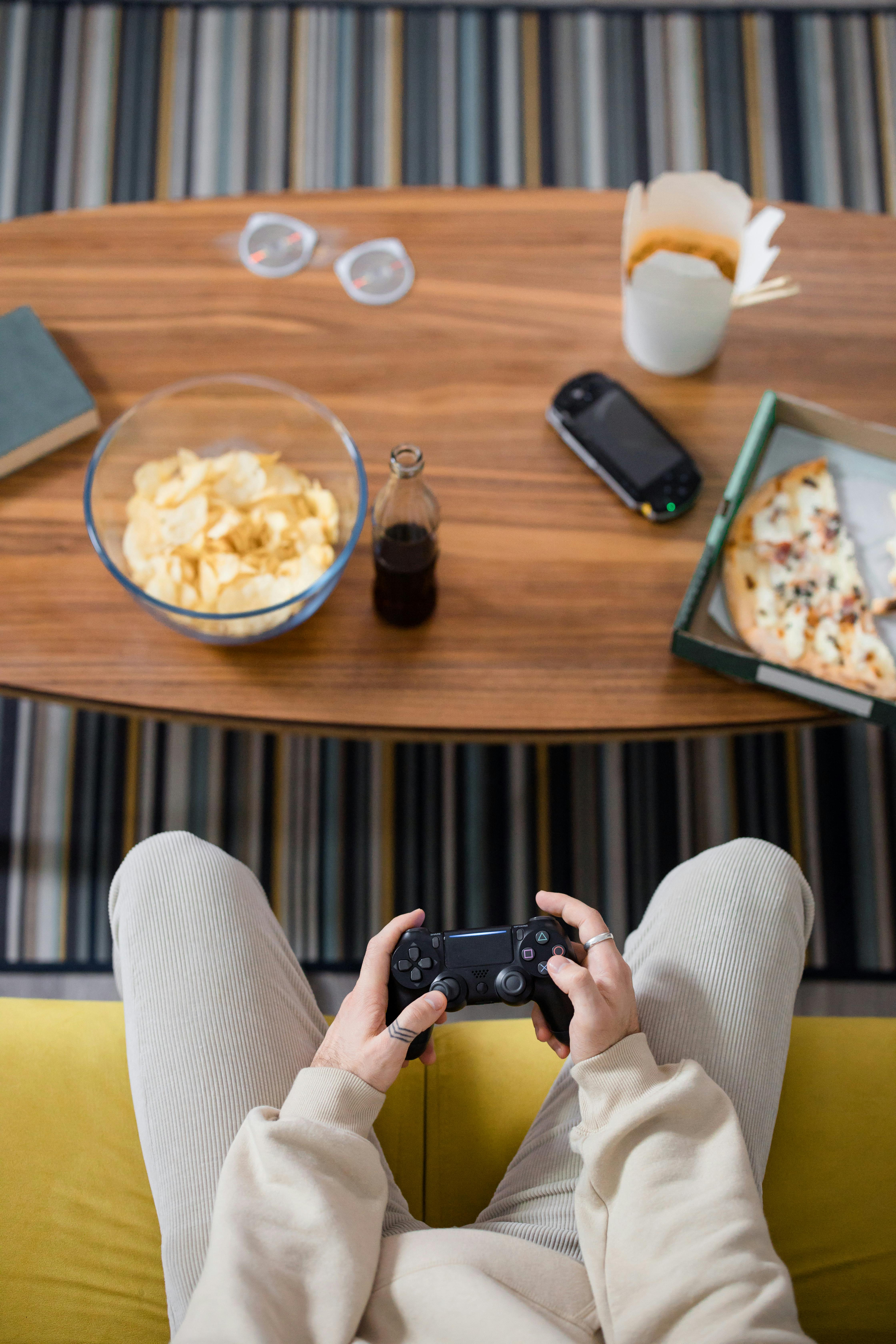 10,000+ Best Out Of Control Photos · 100% Free Download · Pexels Stock ...