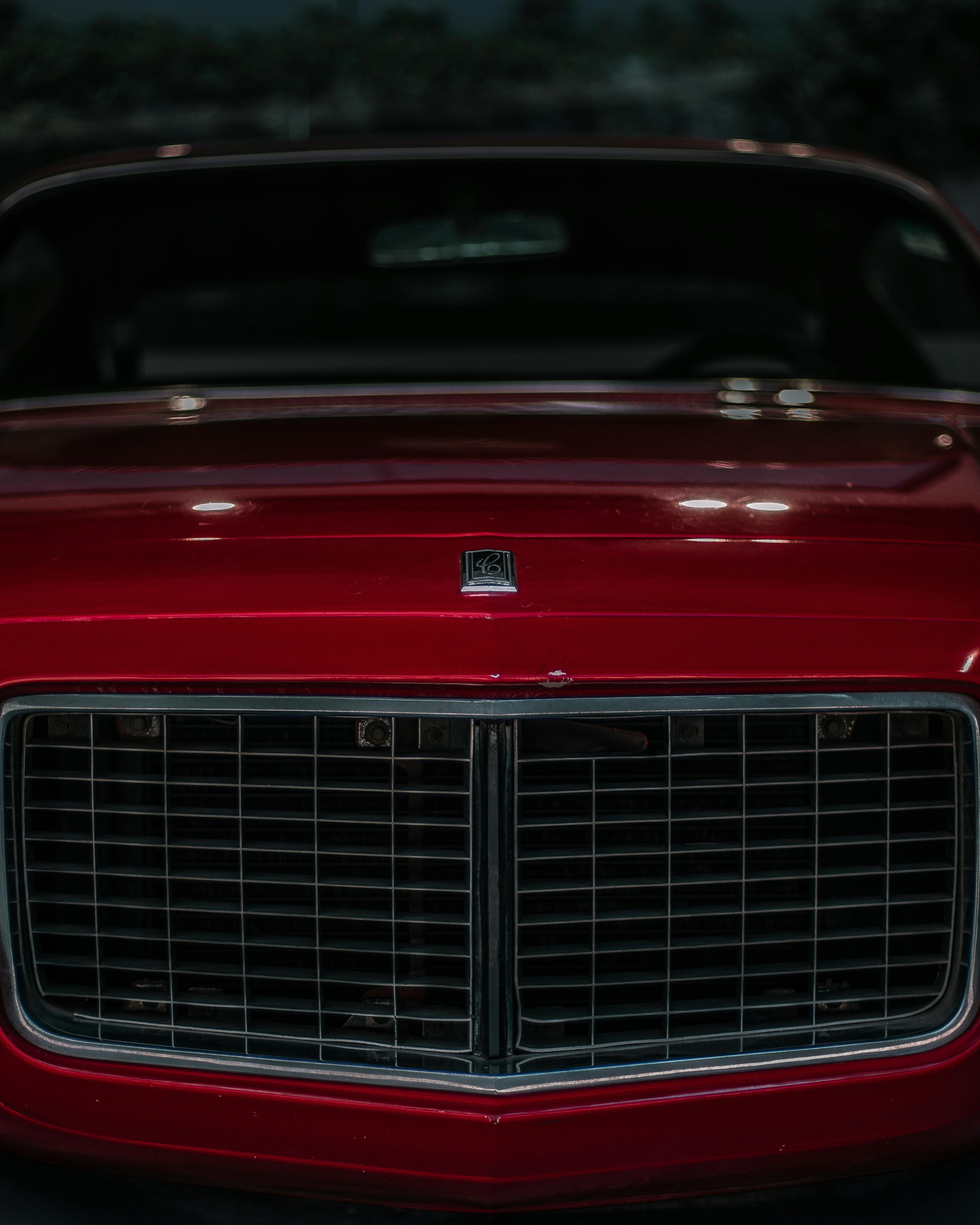 Car with front bumper grid · Free Stock Photo