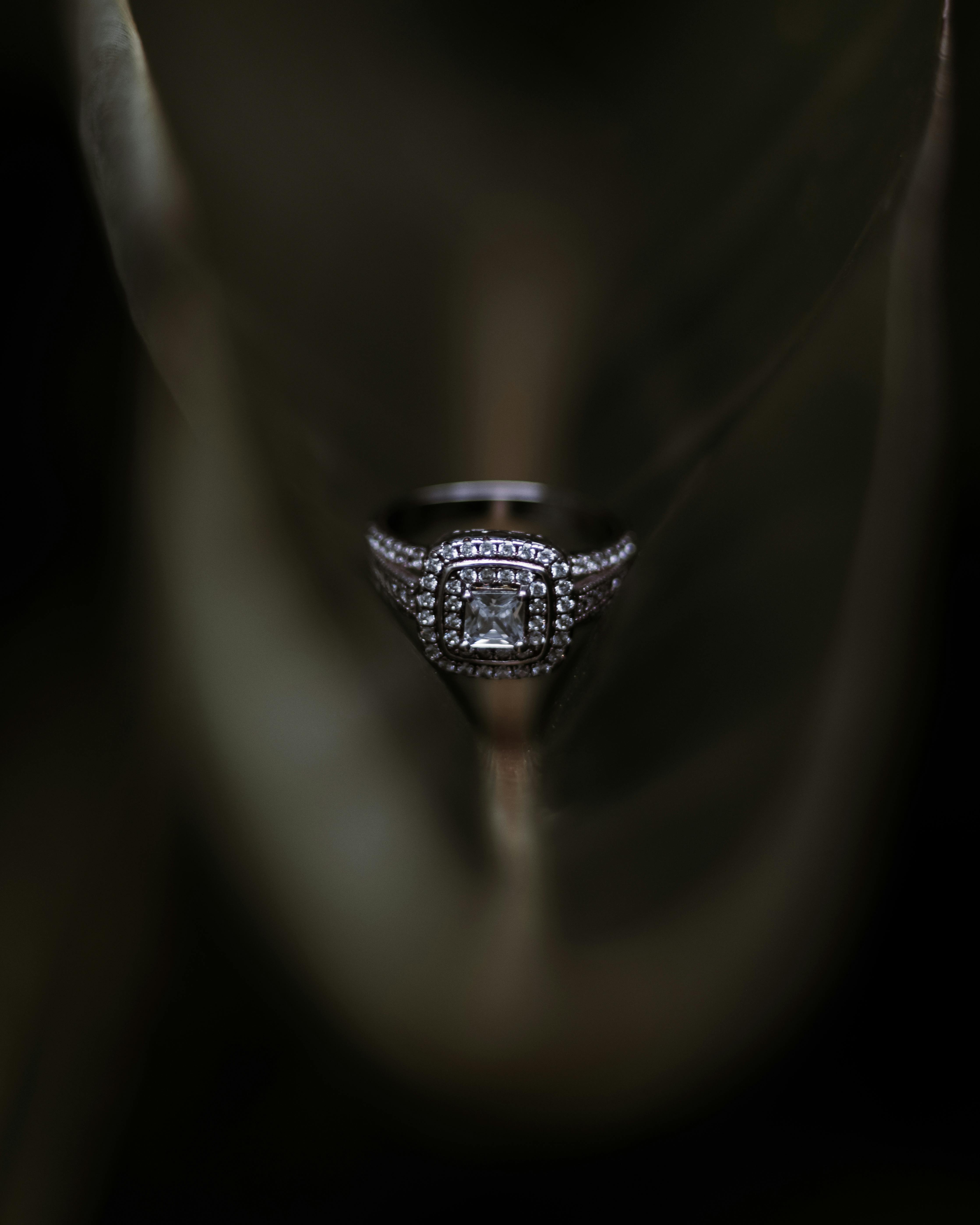 Close-Up Photo of Ring With Diamonds · Free Stock Photo