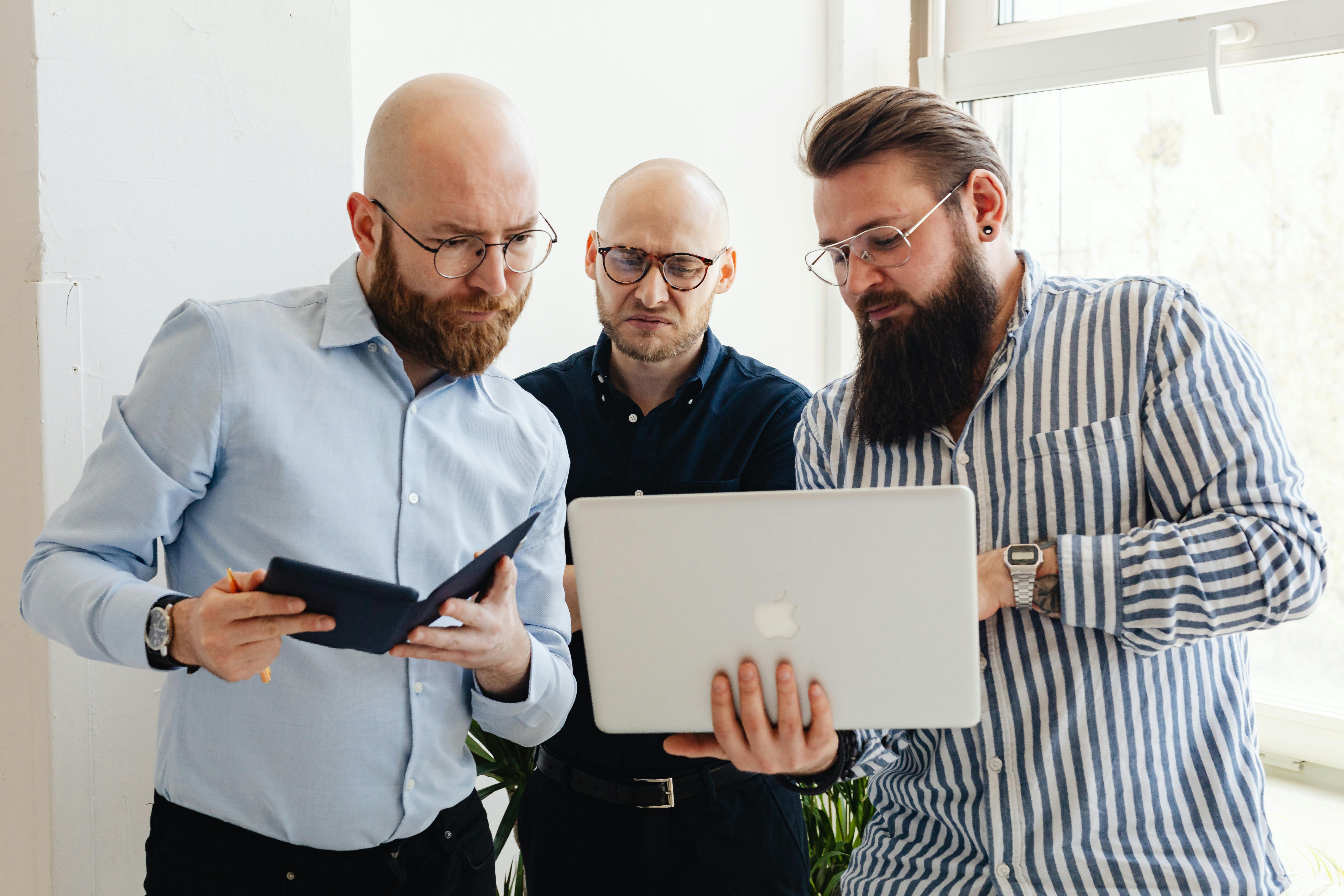 Digital Leaders Photos, Download The BEST Free Digital Leaders Stock ...