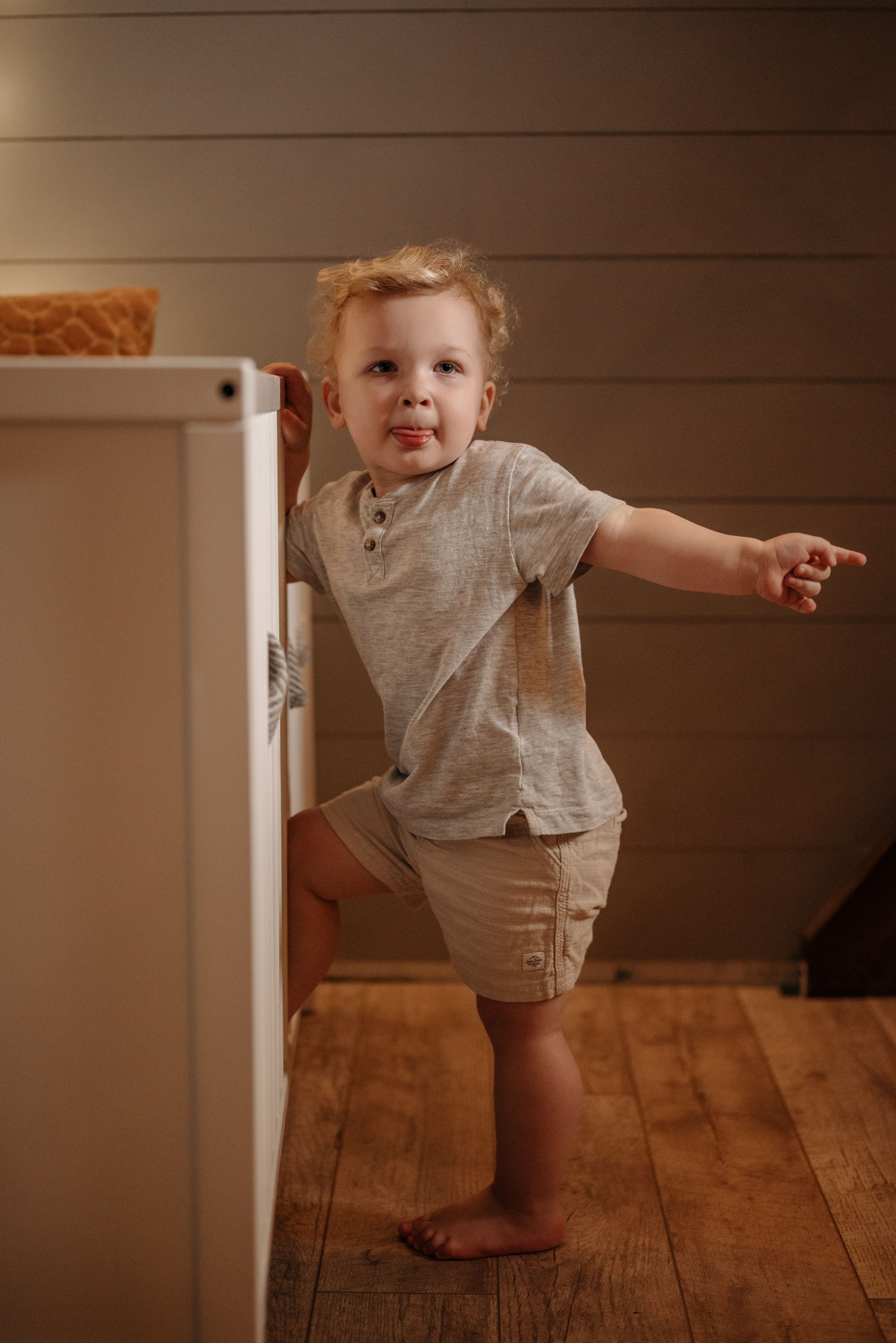 Toddler Pointing on Something · Free Stock Photo