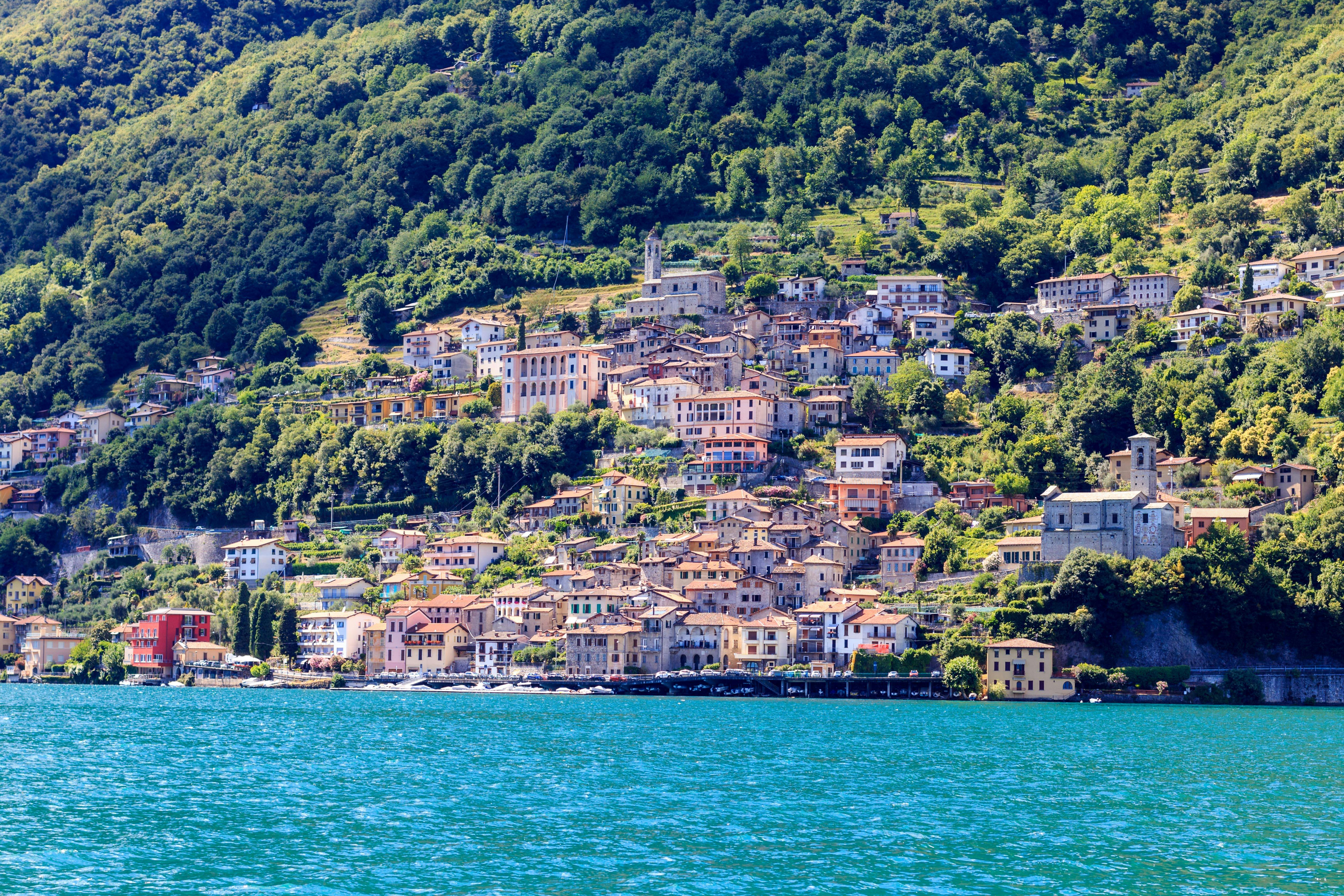 Seaside Town on Mountain Slope · Free Stock Photo