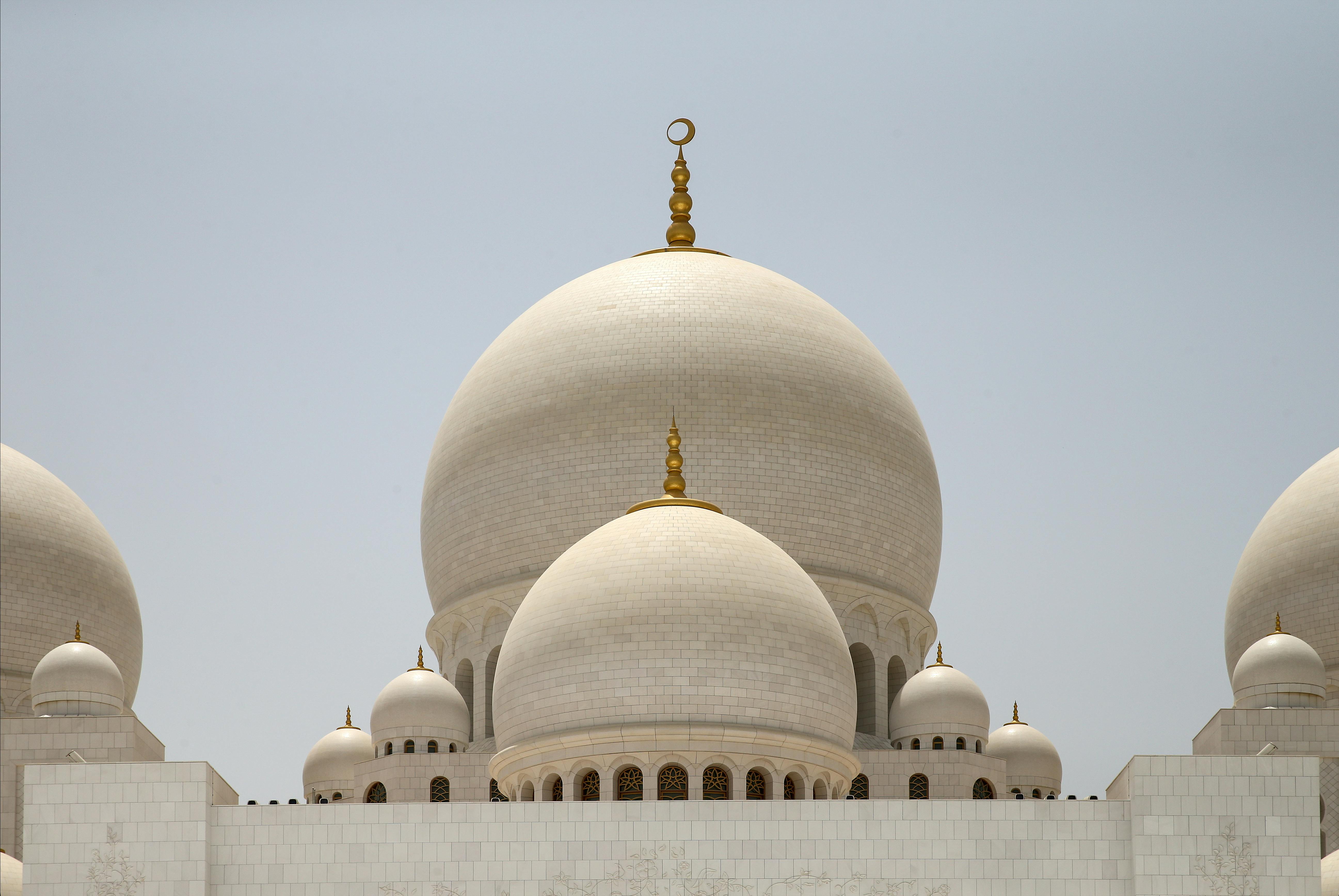 Dome of the Sheikh Zayed Grand Mosque, Abu Dhabi · Free Stock Photo