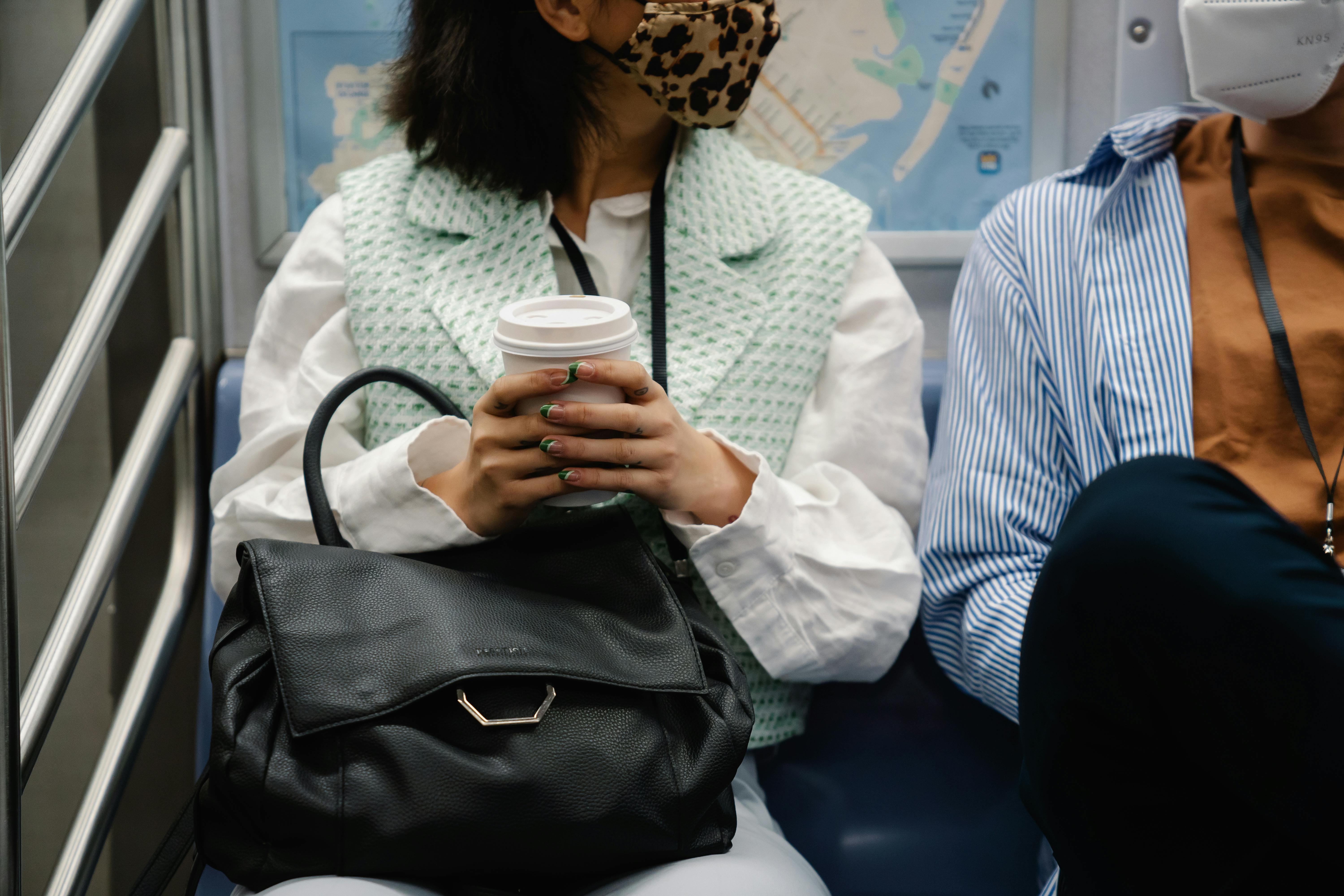 Daily Transit Photos, Download The BEST Free Daily Transit Stock Photos ...