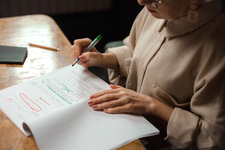 Blue Pencilling and State Laws Explained: Non-Competes Guide