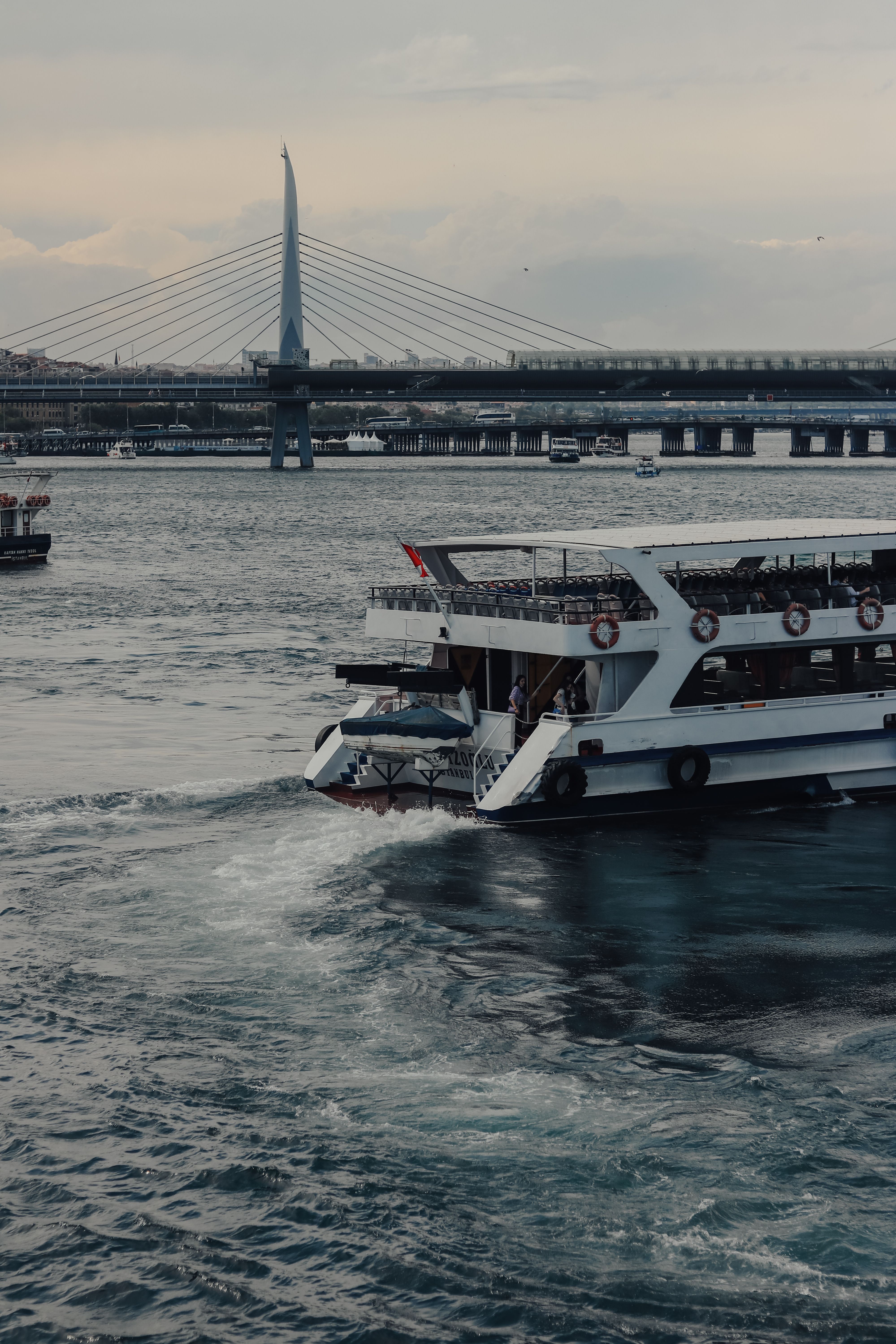 Ferry in Harbor · Free Stock Photo