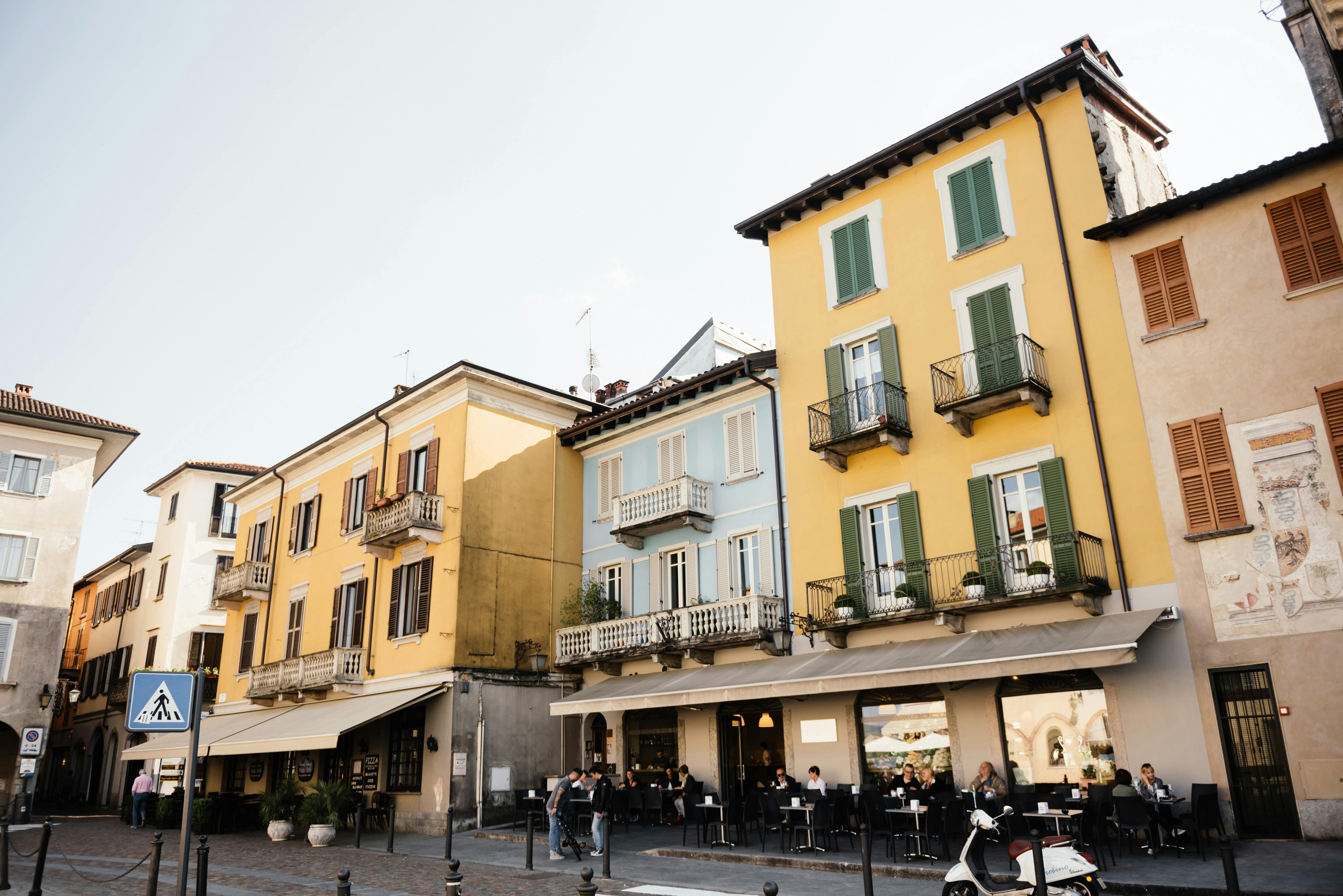 Towns Square Photos, Download The BEST Free Towns Square Stock Photos ...