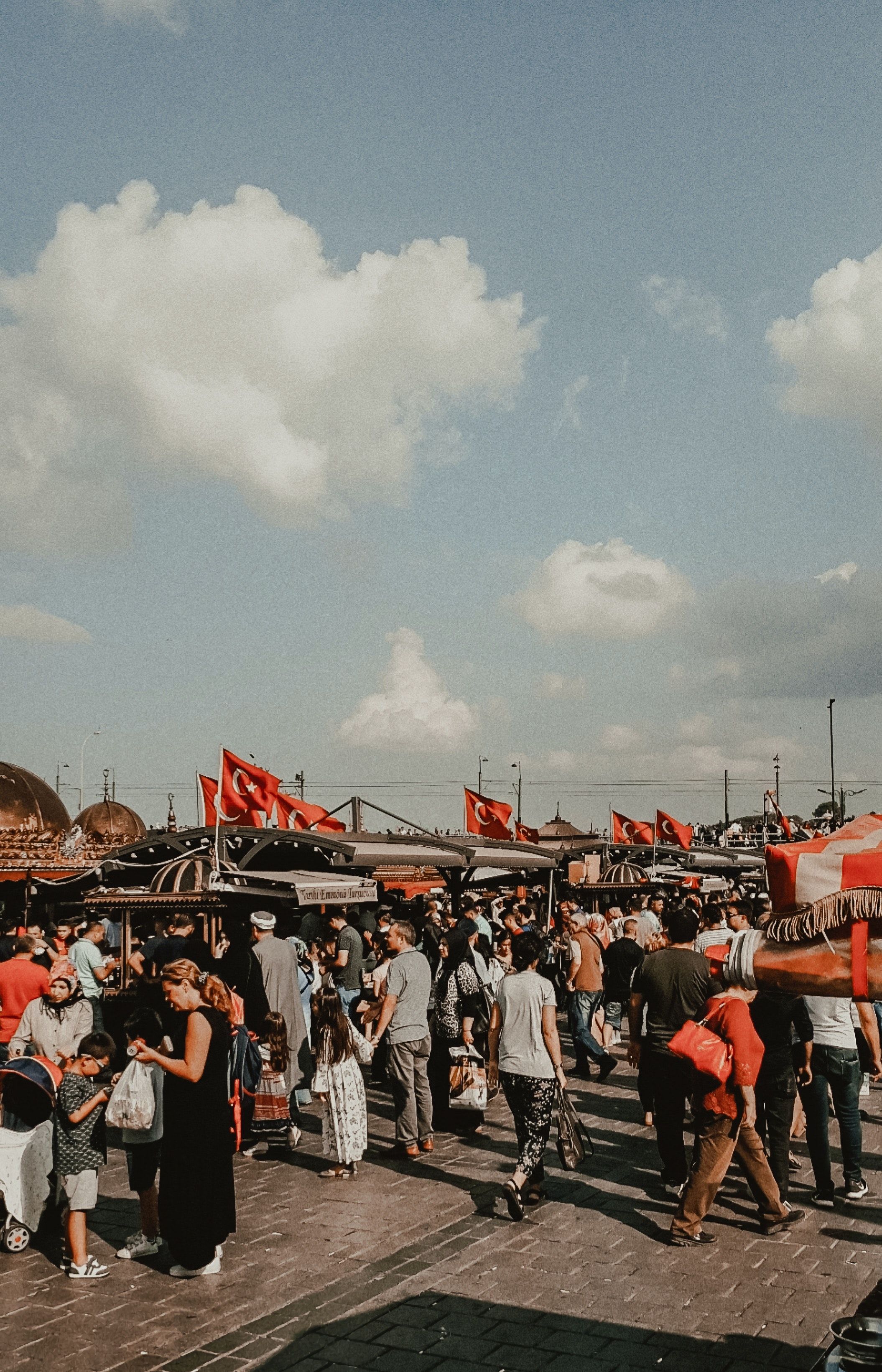 People Gathering on the Street · Free Stock Photo