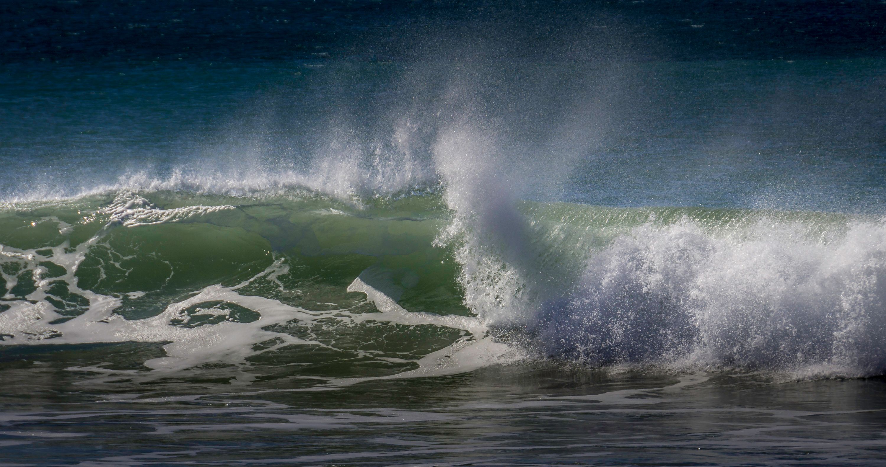 Aerial View of Ocean Waves · Free Stock Photo