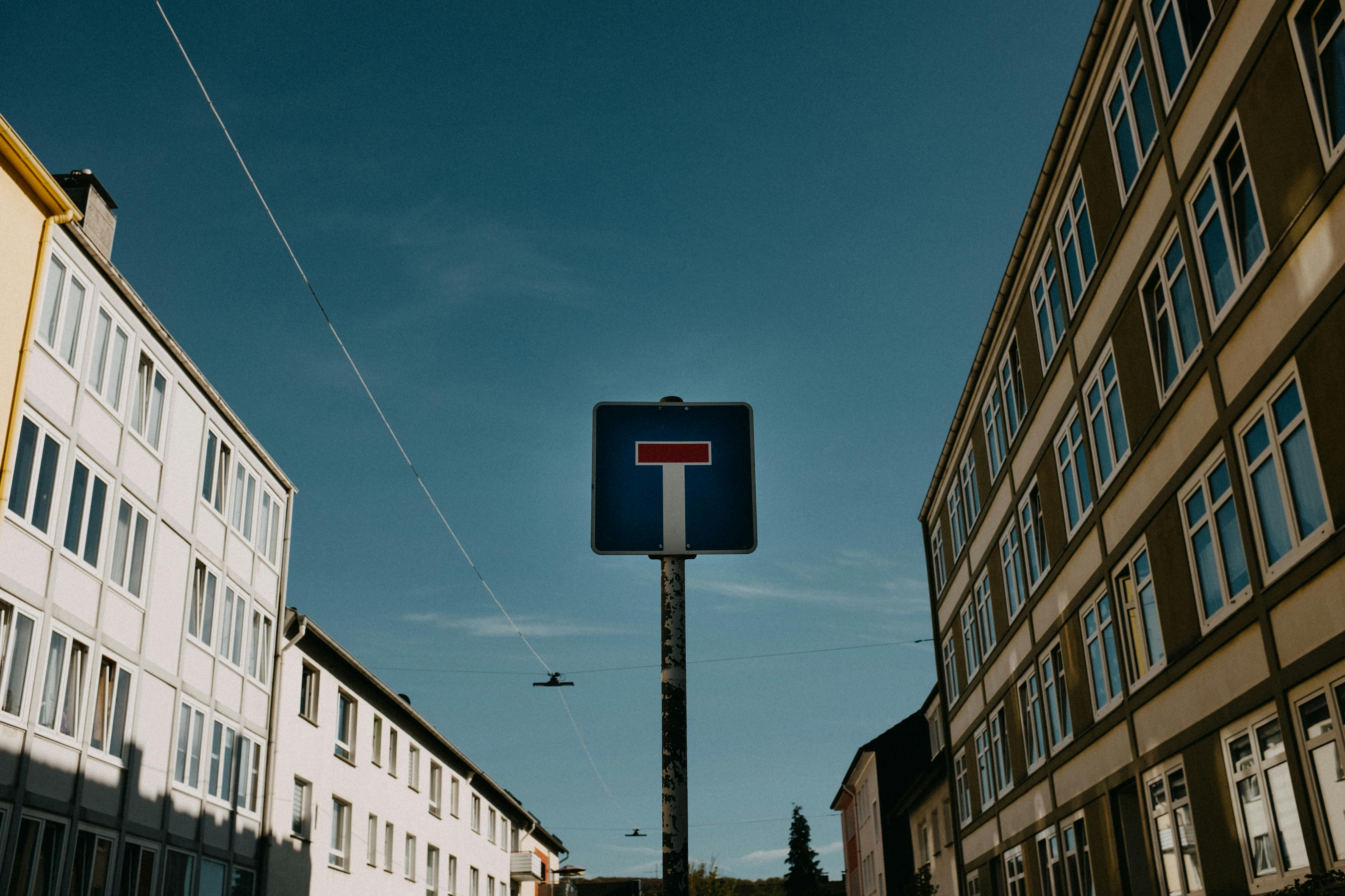 Dead End Photos, Download The BEST Free Dead End Stock Photos & HD Images