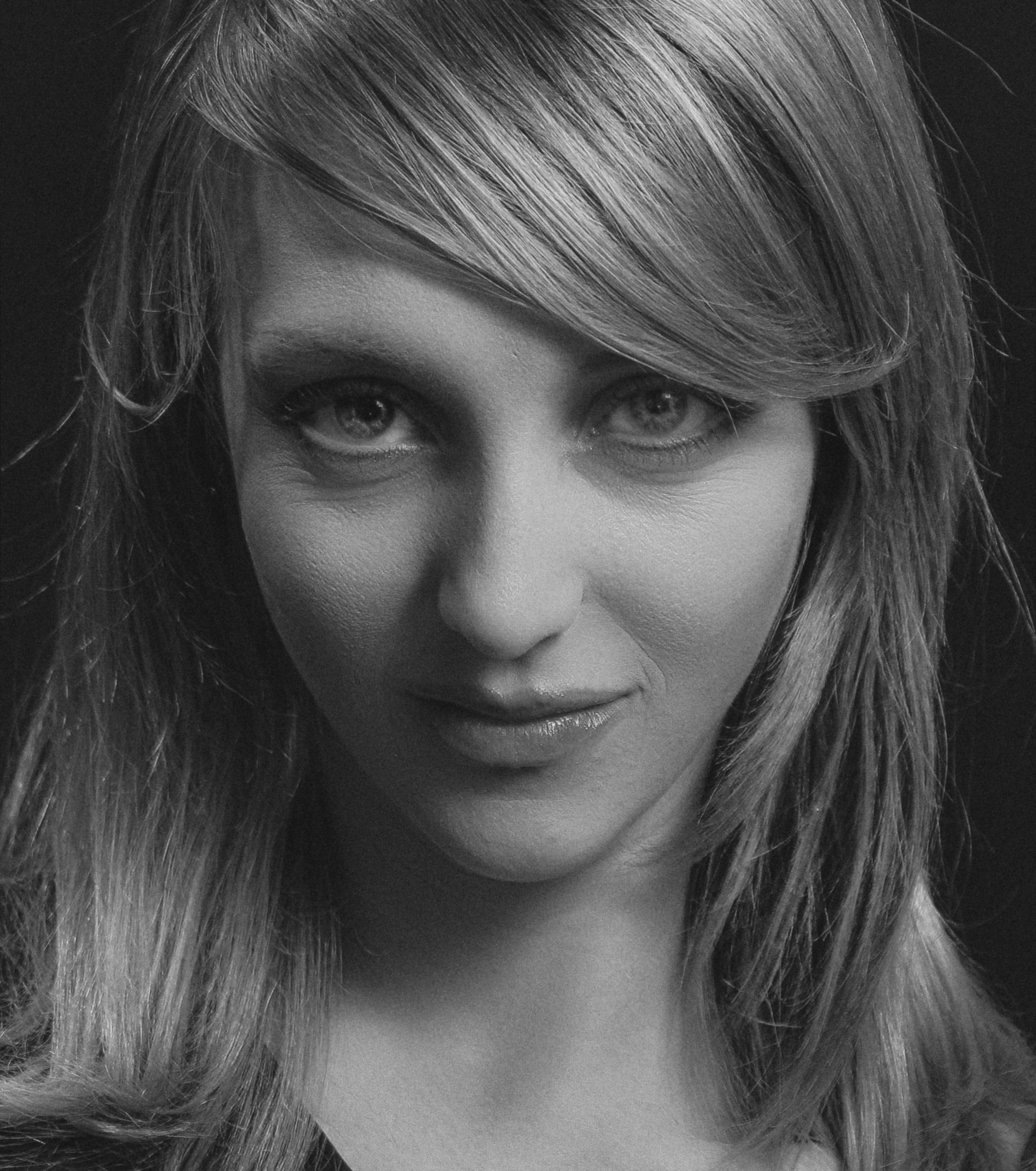 Grayscale Photo of a Woman · Free Stock Photo