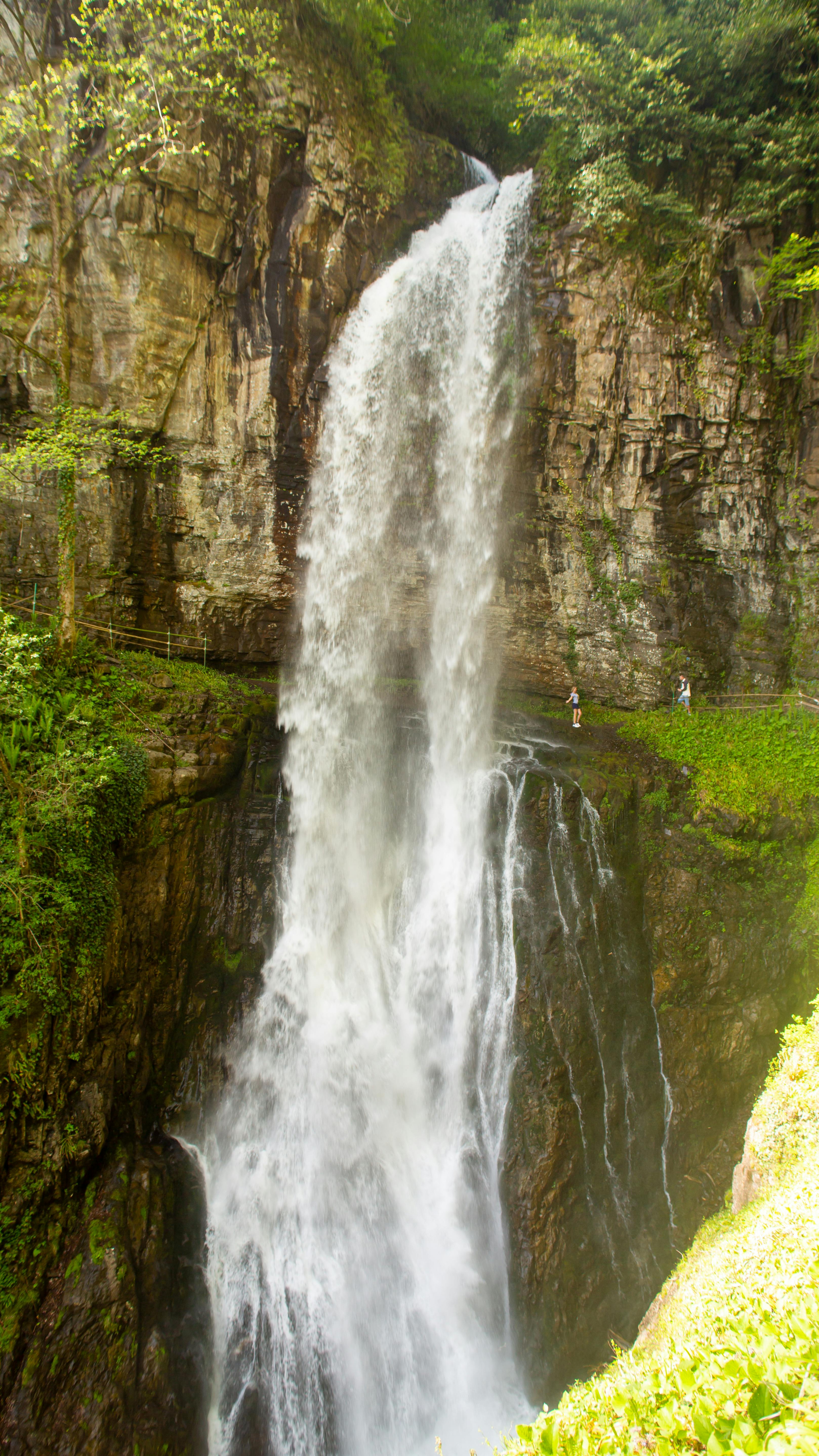 Waterfall Vertical Photos, Download The BEST Free Waterfall Vertical ...