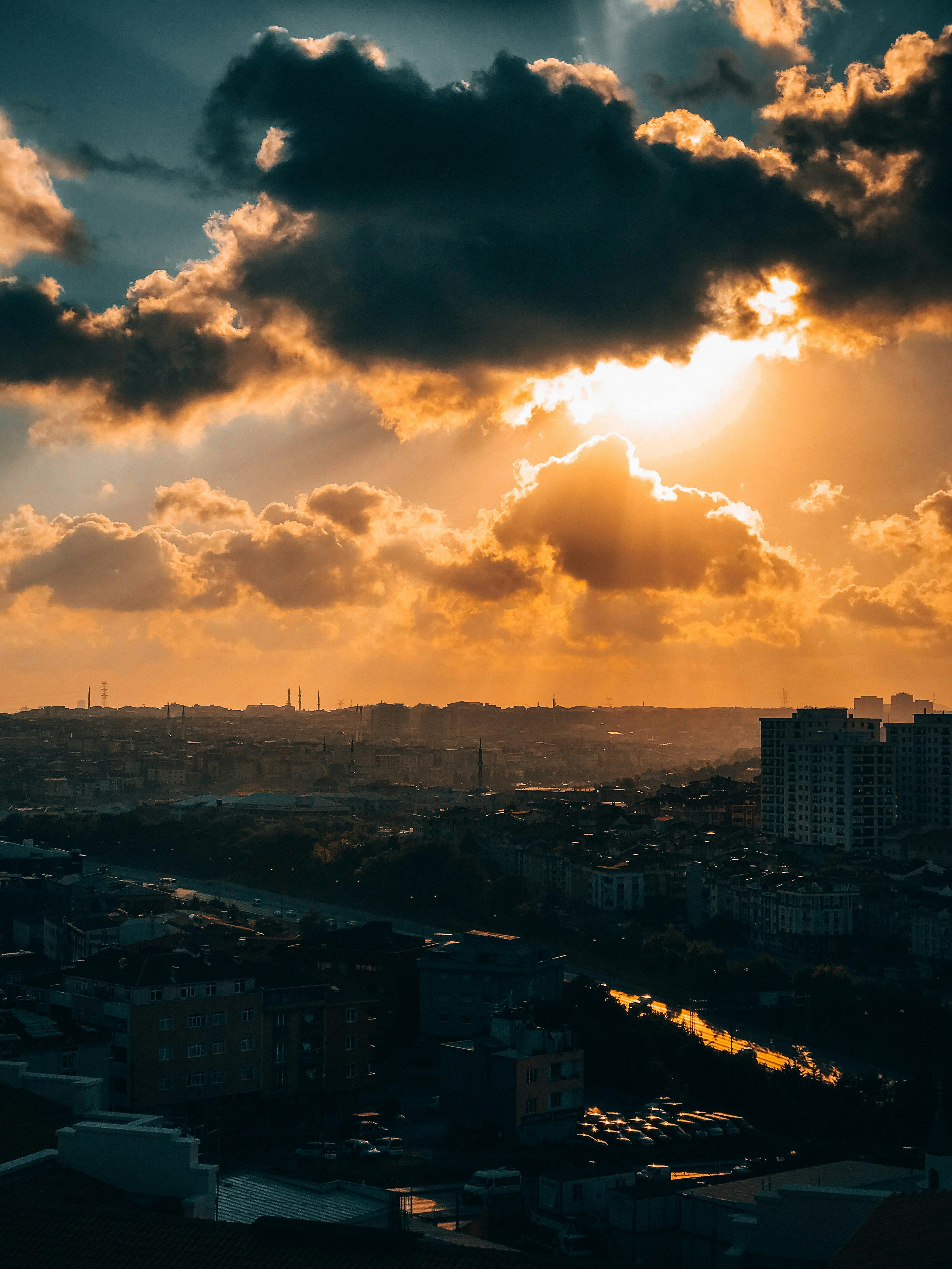 Istanbul at Sunset · Free Stock Photo