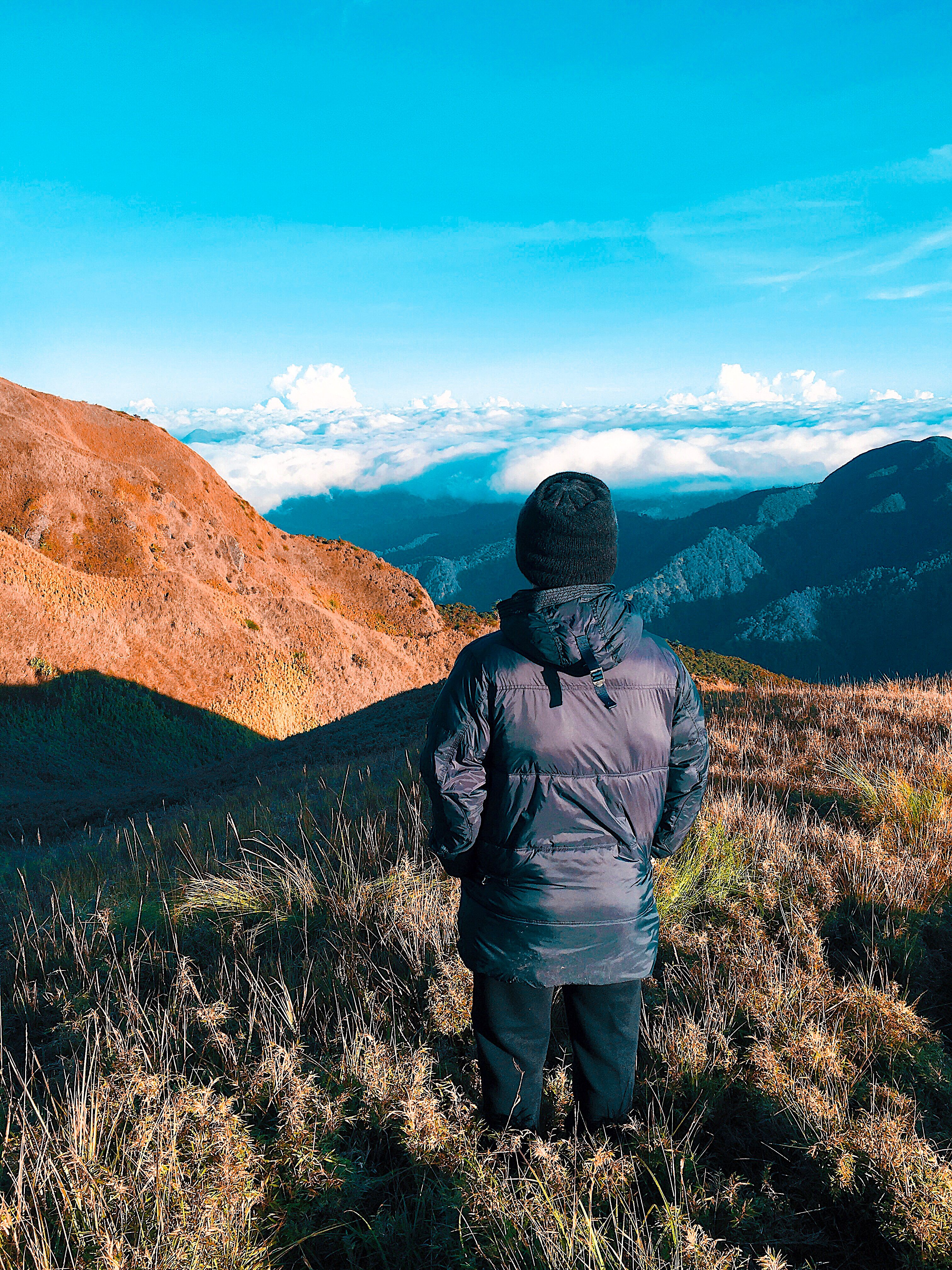 Man Wearing Bubble Jacket · Free Stock Photo