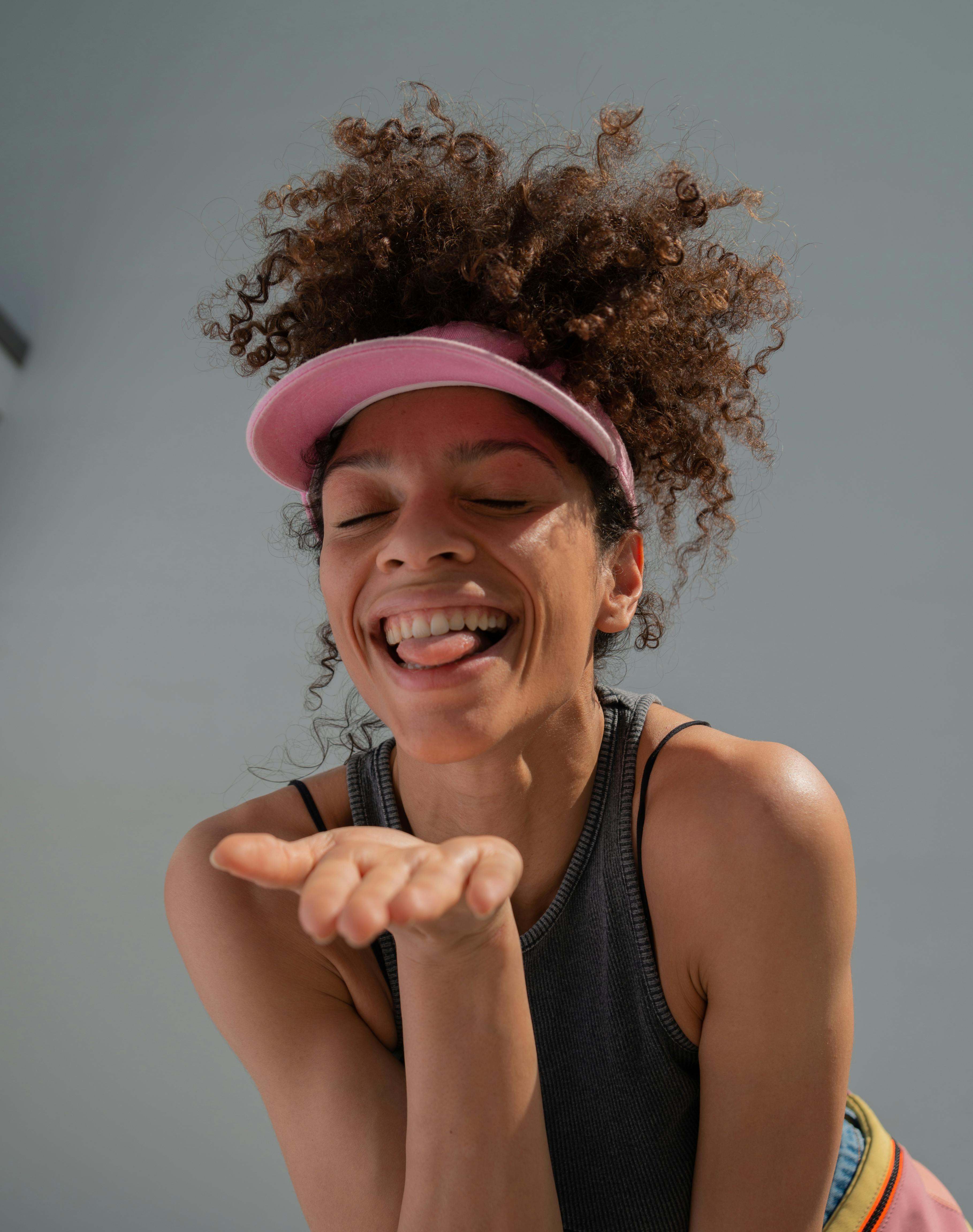 Woman Looking Smile And Energized Photos, Download The BEST Free Woman ...