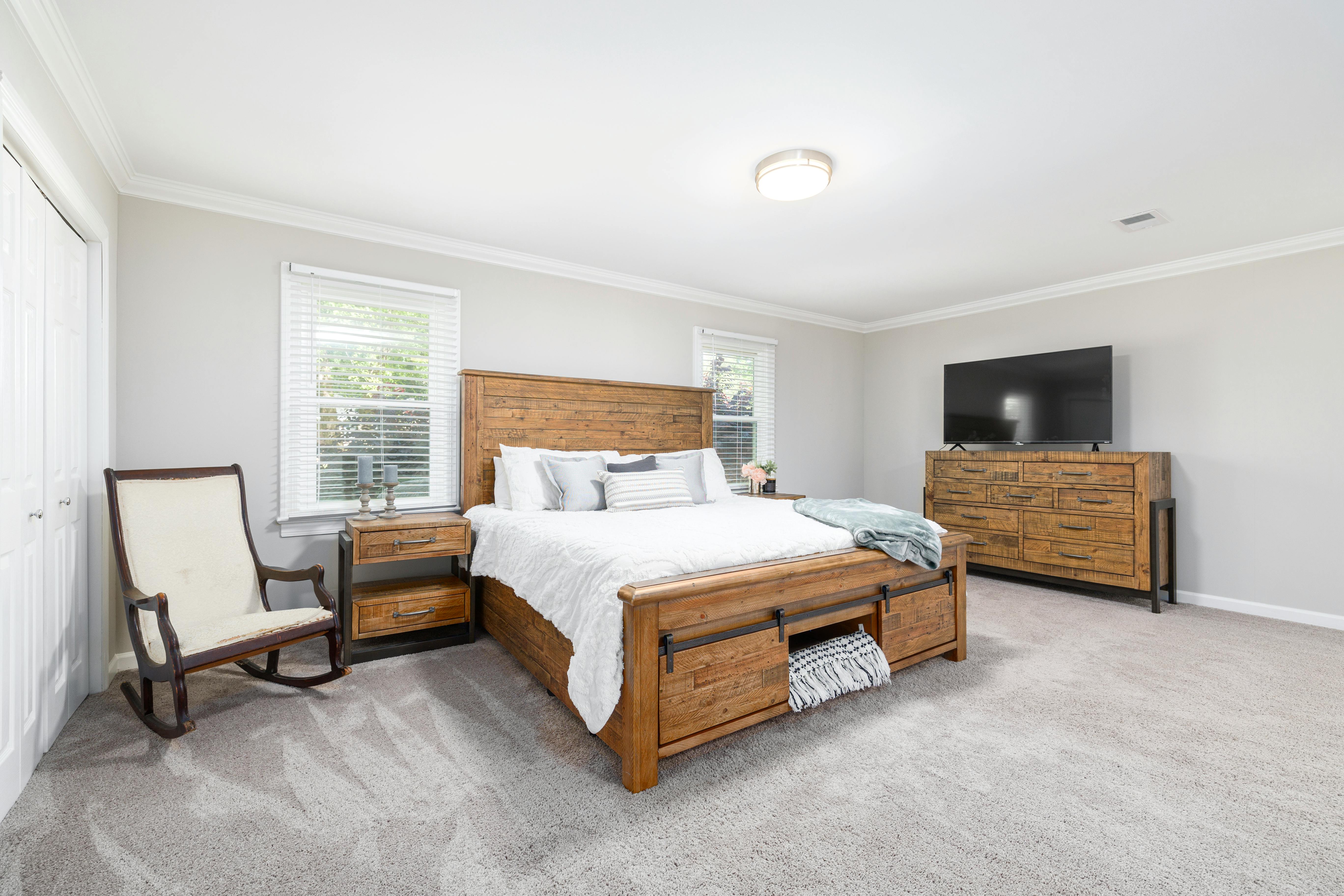 Interior Design of a Spacious Bedroom · Free Stock Photo