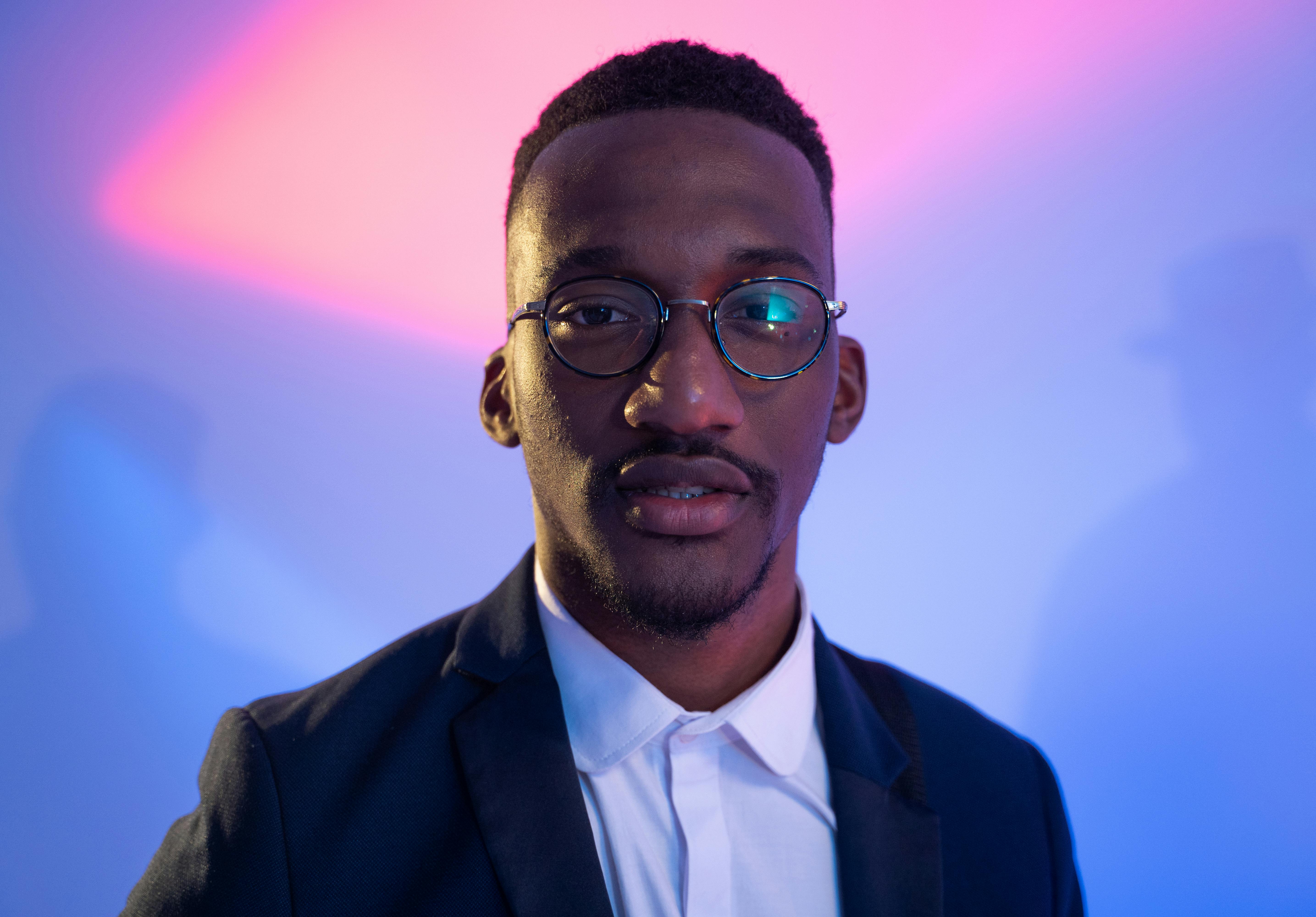 Man Gradient Portrait Photos, Download The BEST Free Man Gradient ...