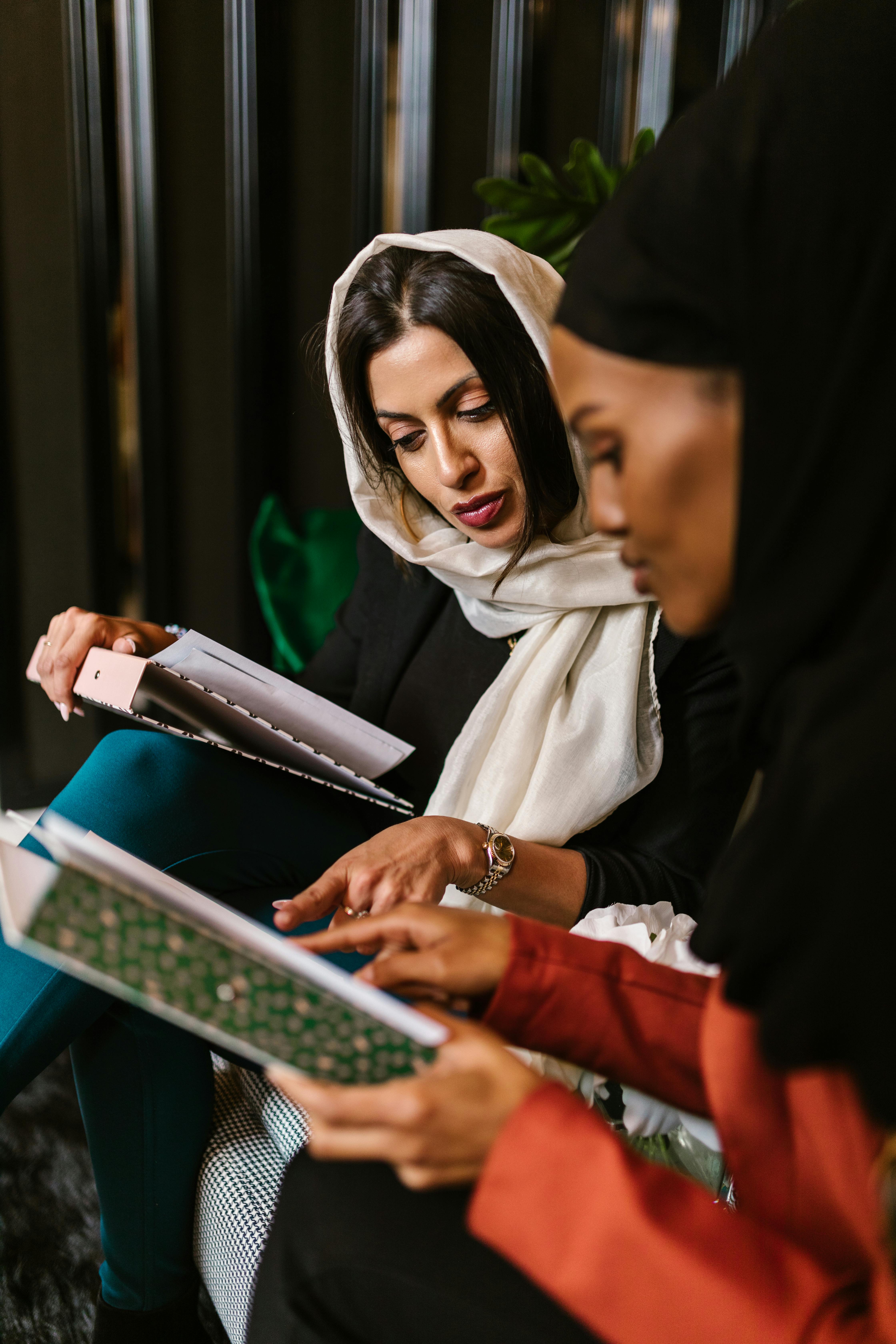 Negotiations Photos, Download The BEST Free Negotiations Stock Photos ...