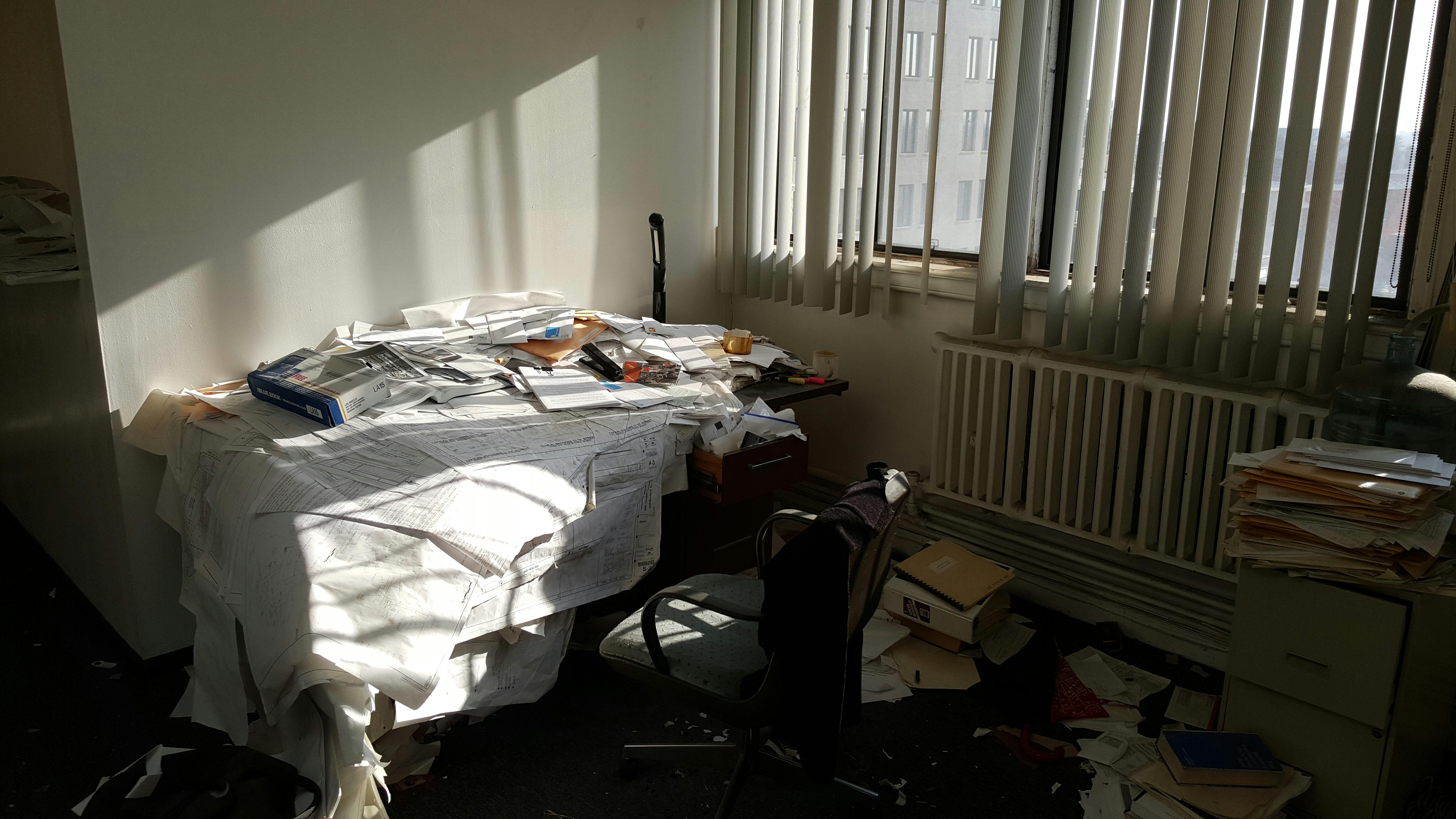 Free stock photo of bad business, clutter, gross