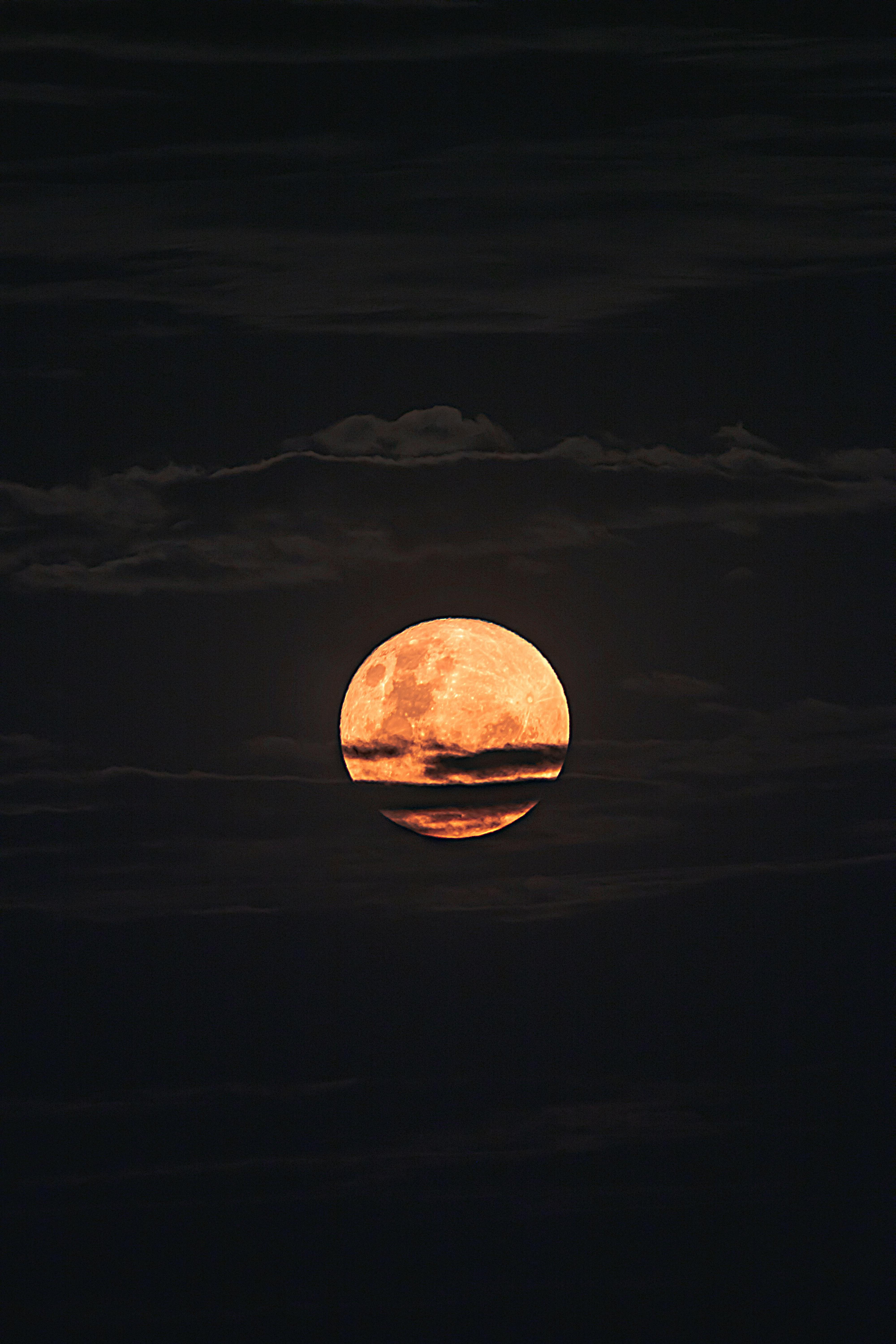 Brown Rock Mountain and a Full Moon · Free Stock Photo