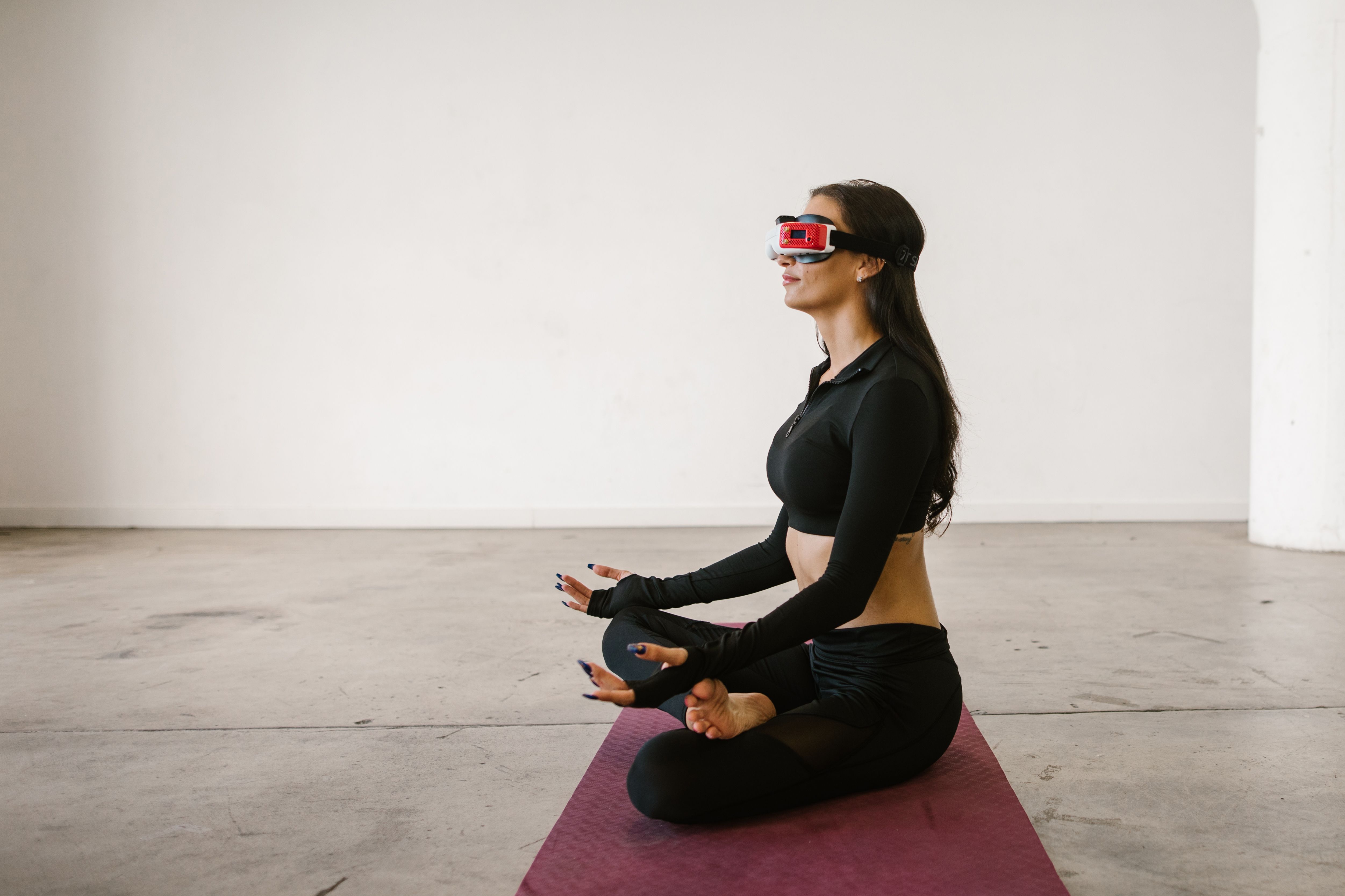 Yoga Vr Photos, Download The BEST Free Yoga Vr Stock Photos & HD Images