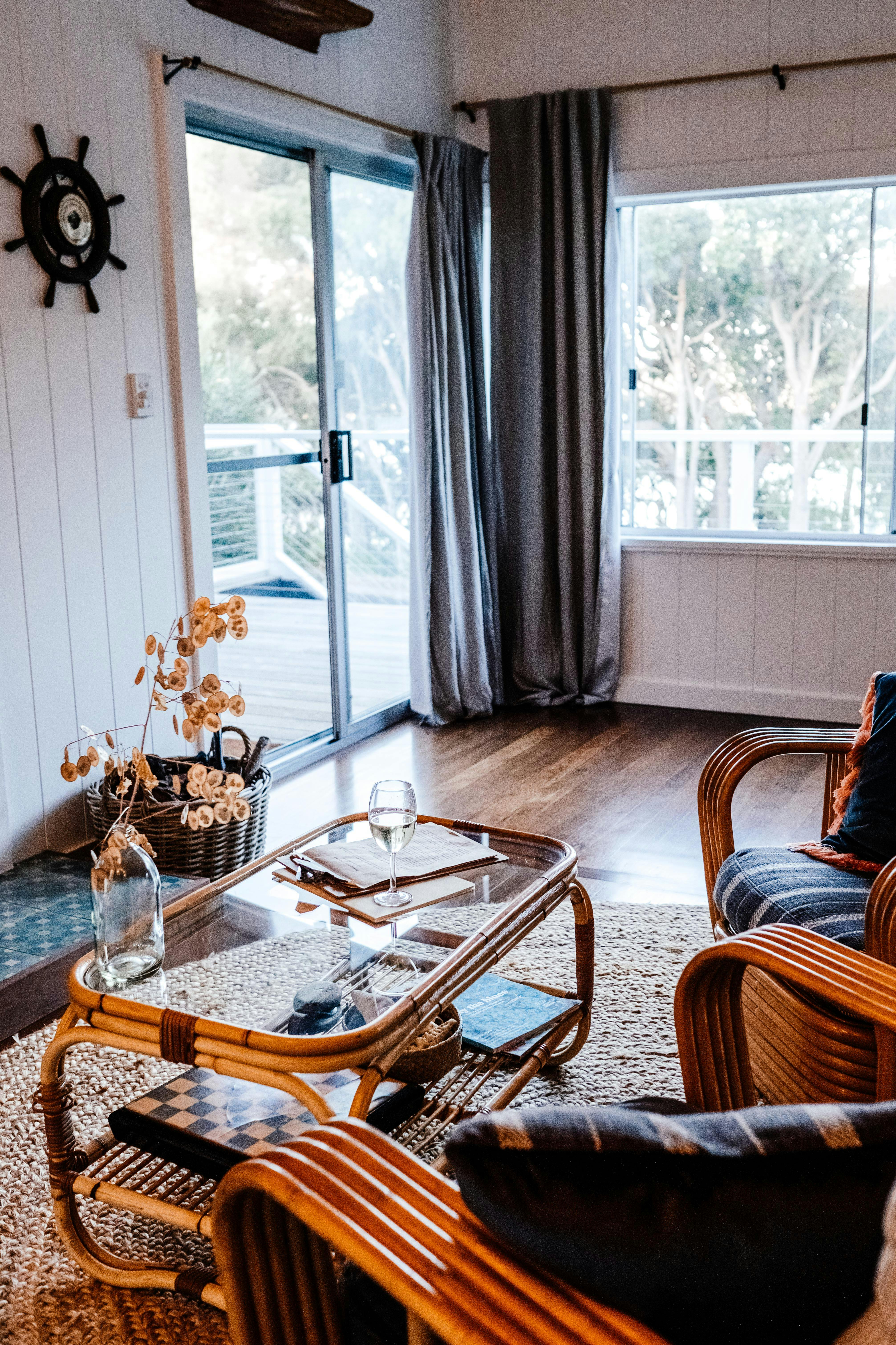 Plush Room Photos, Download The BEST Free Plush Room Stock Photos & HD ...