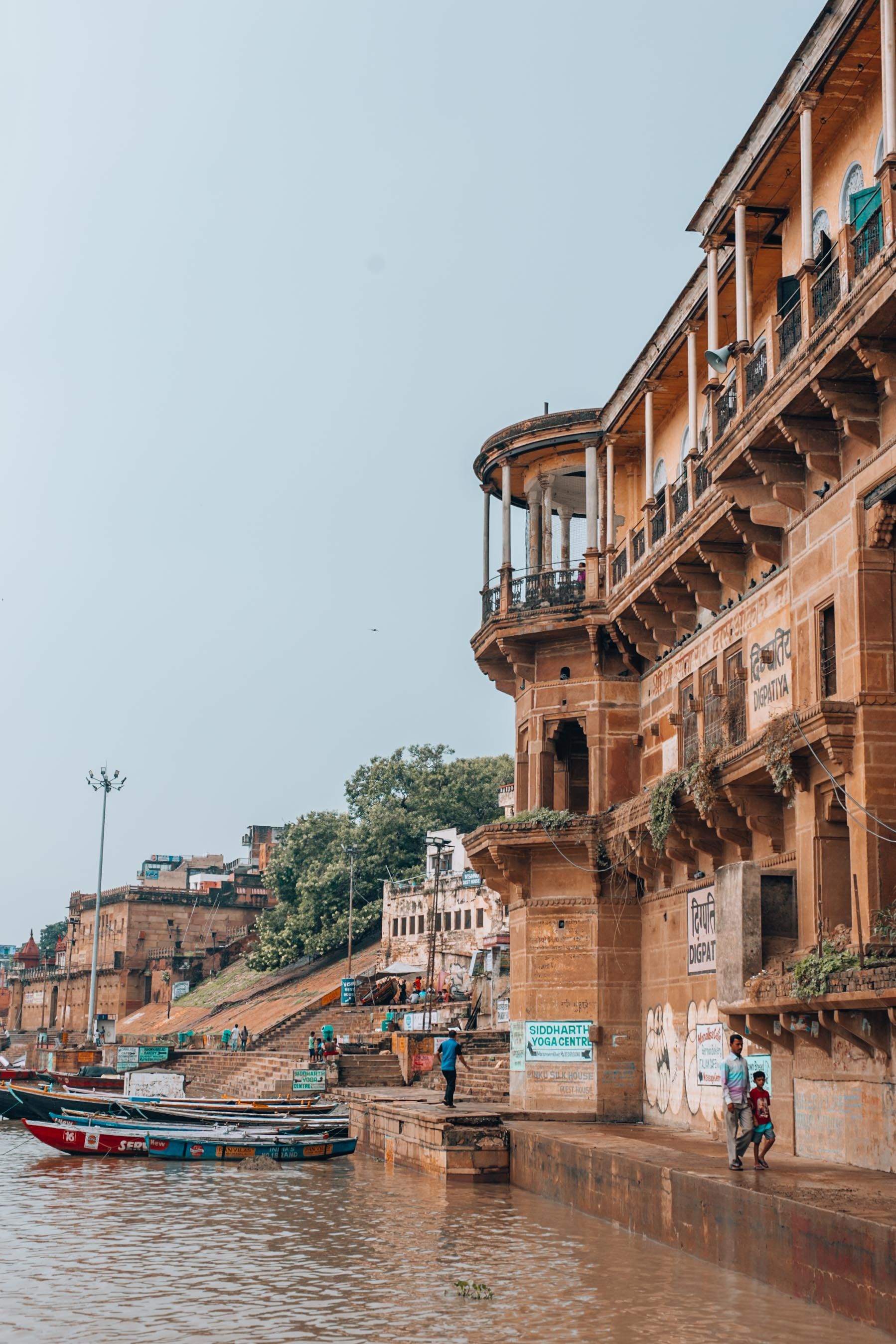 Waterfront Buildings in Varanasi, Uttar Pradesh, India · Free Stock Photo