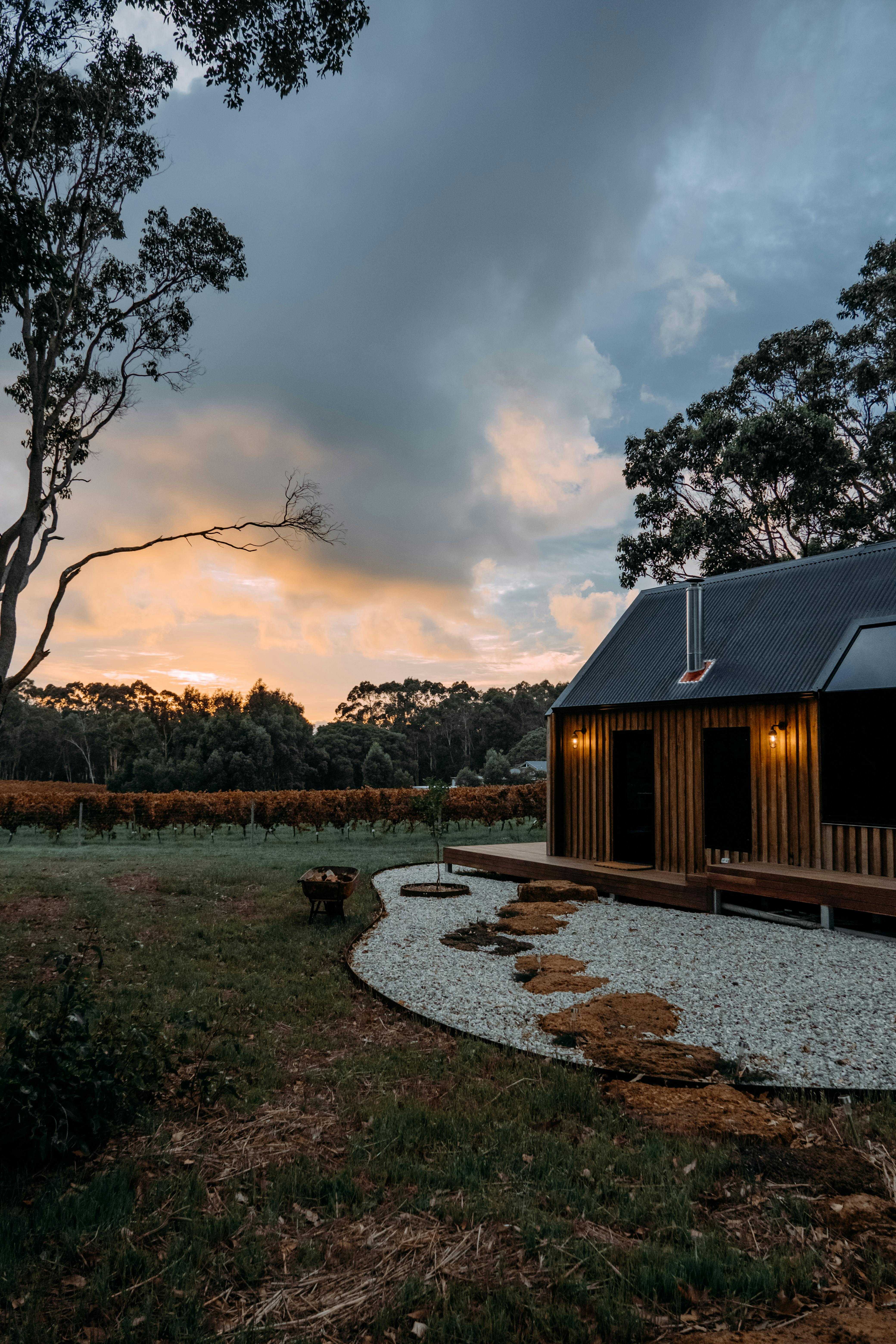 Wooden House at Dusk · Free Stock Photo