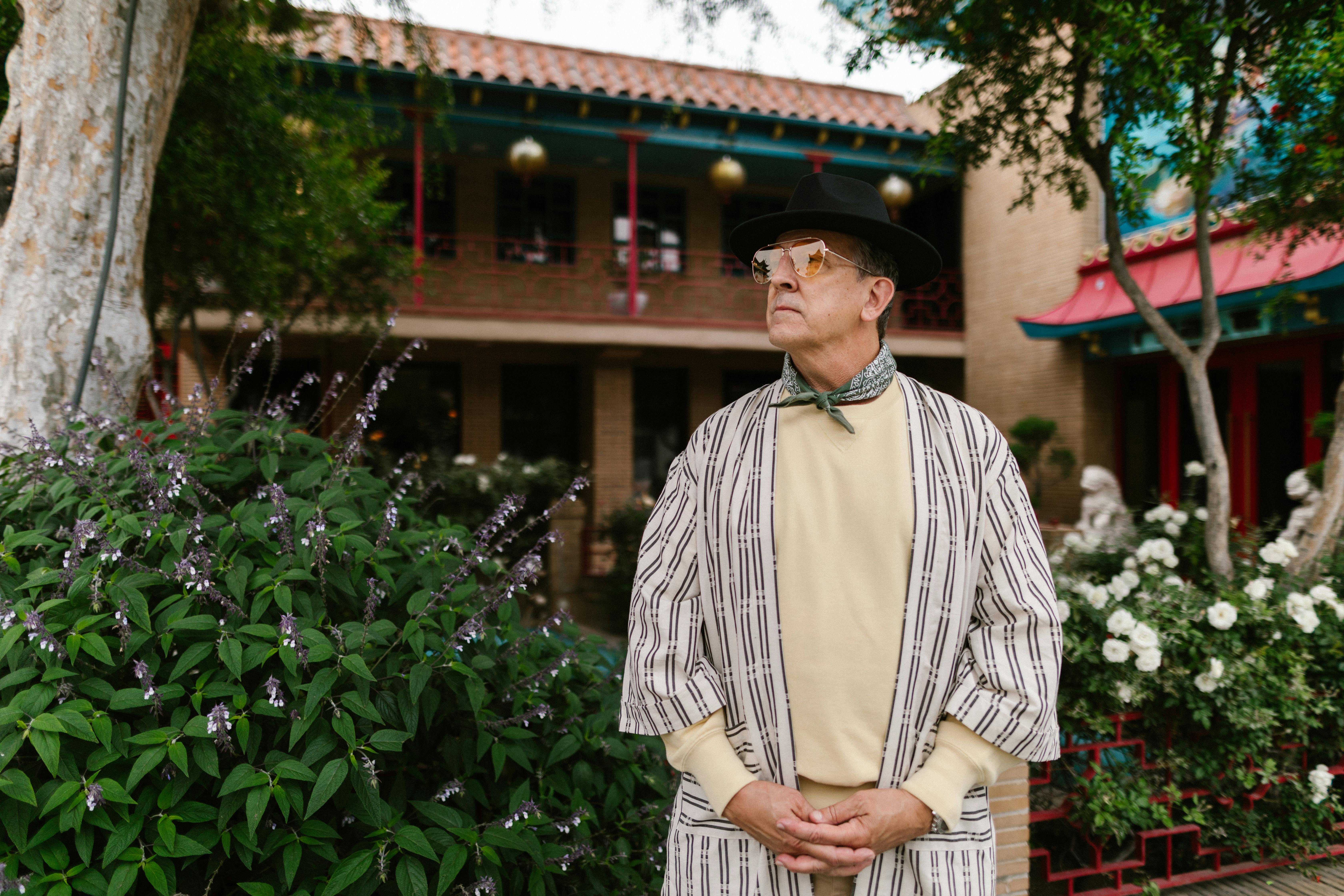 Mexican Old Man Photos, Download The BEST Free Mexican Old Man Stock ...