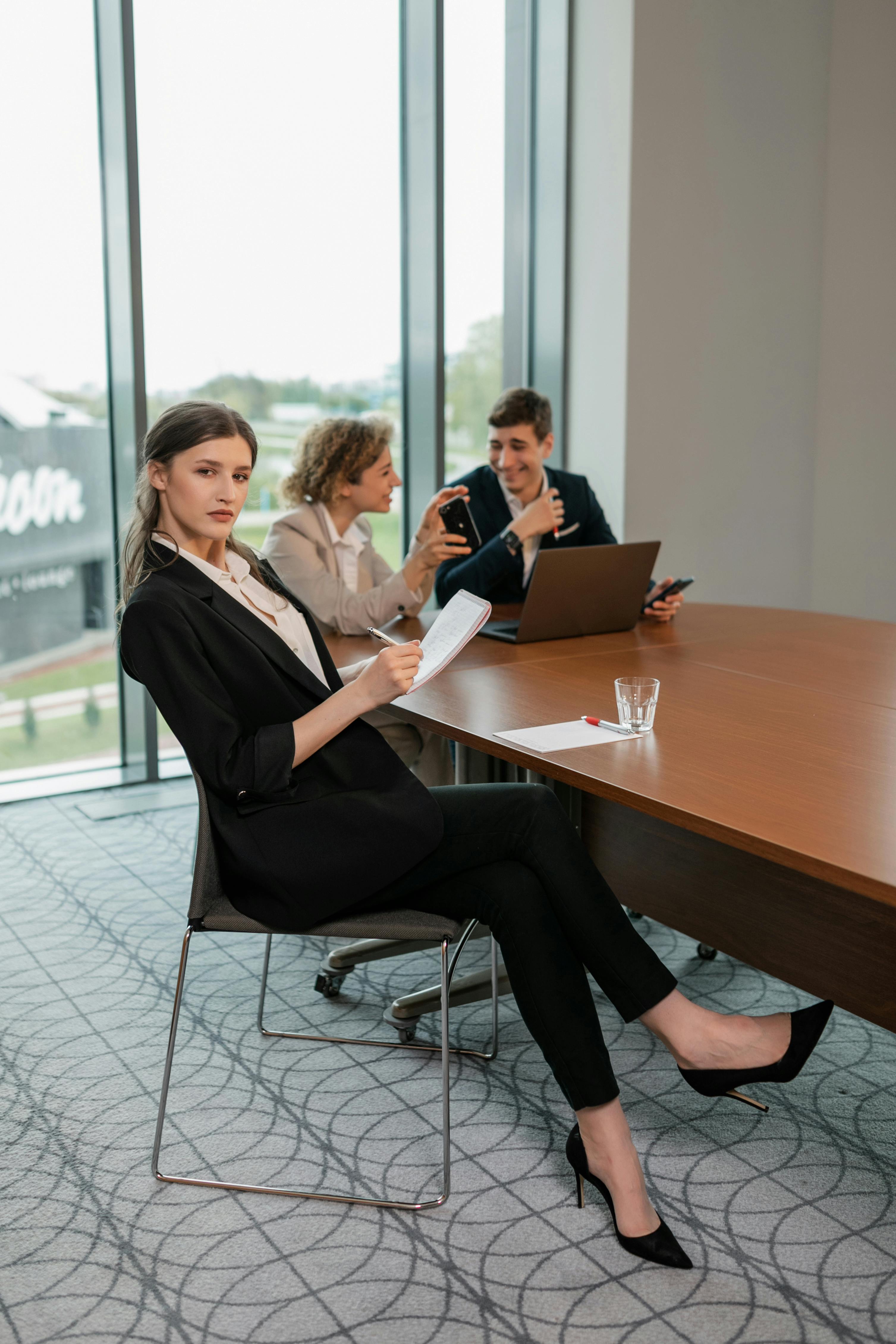 8.000+ Fotos y Imágenes de Jefa Gratis · Banco de Imágenes Gratis · Pexels