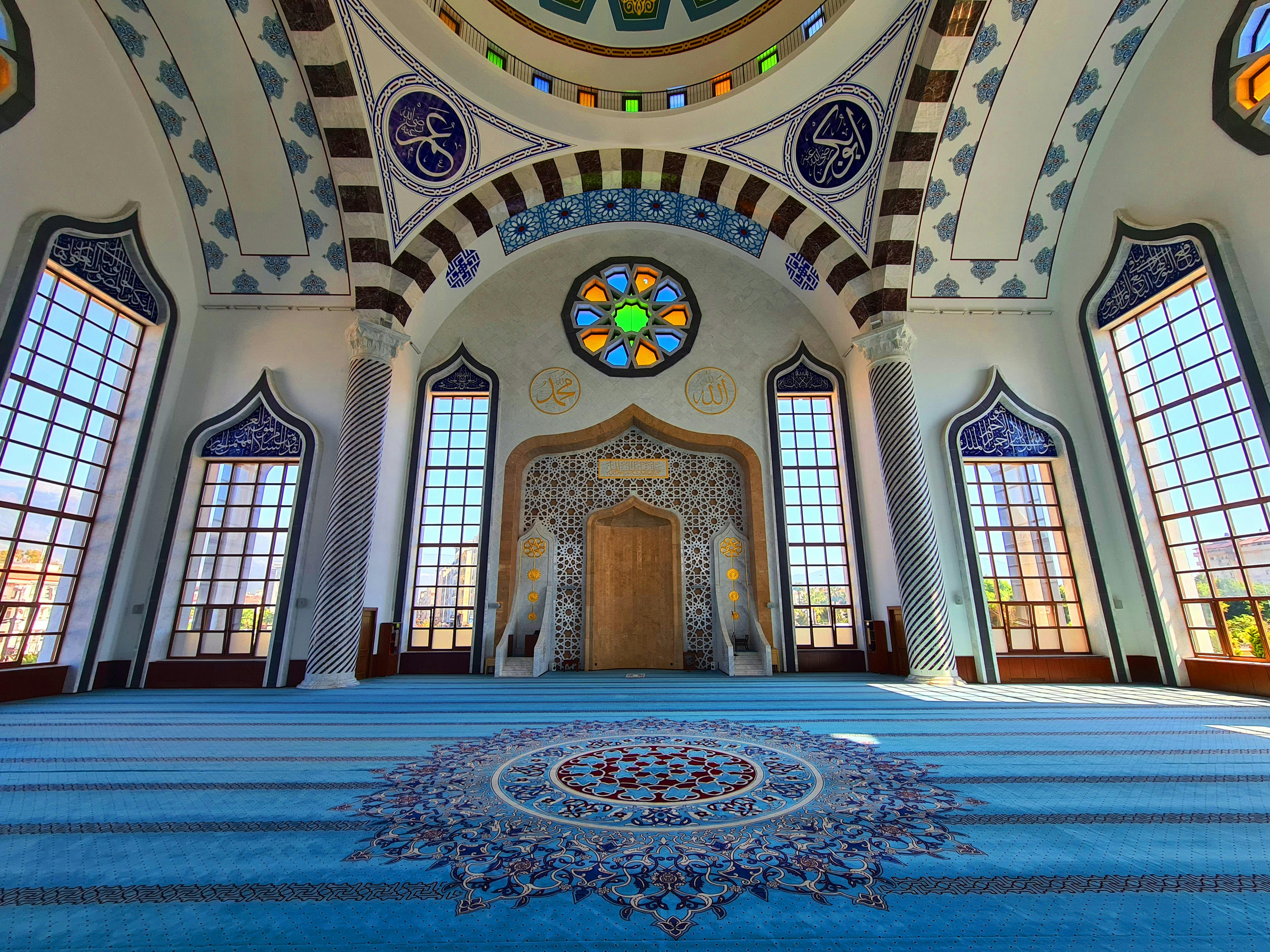 White and Blue Mosque Interior · Free Stock Photo