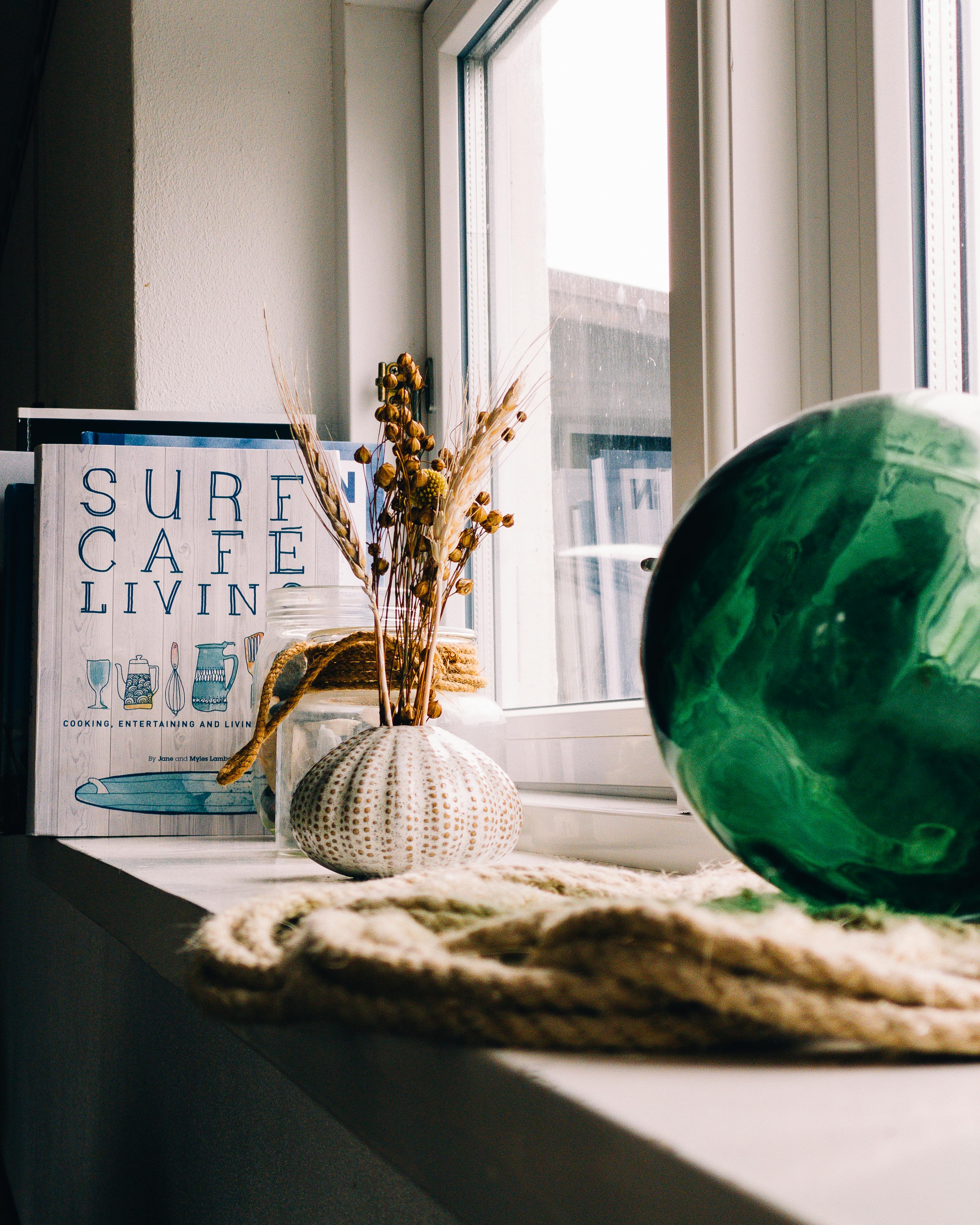 Clear Glass Stones Hanging · Free Stock Photo