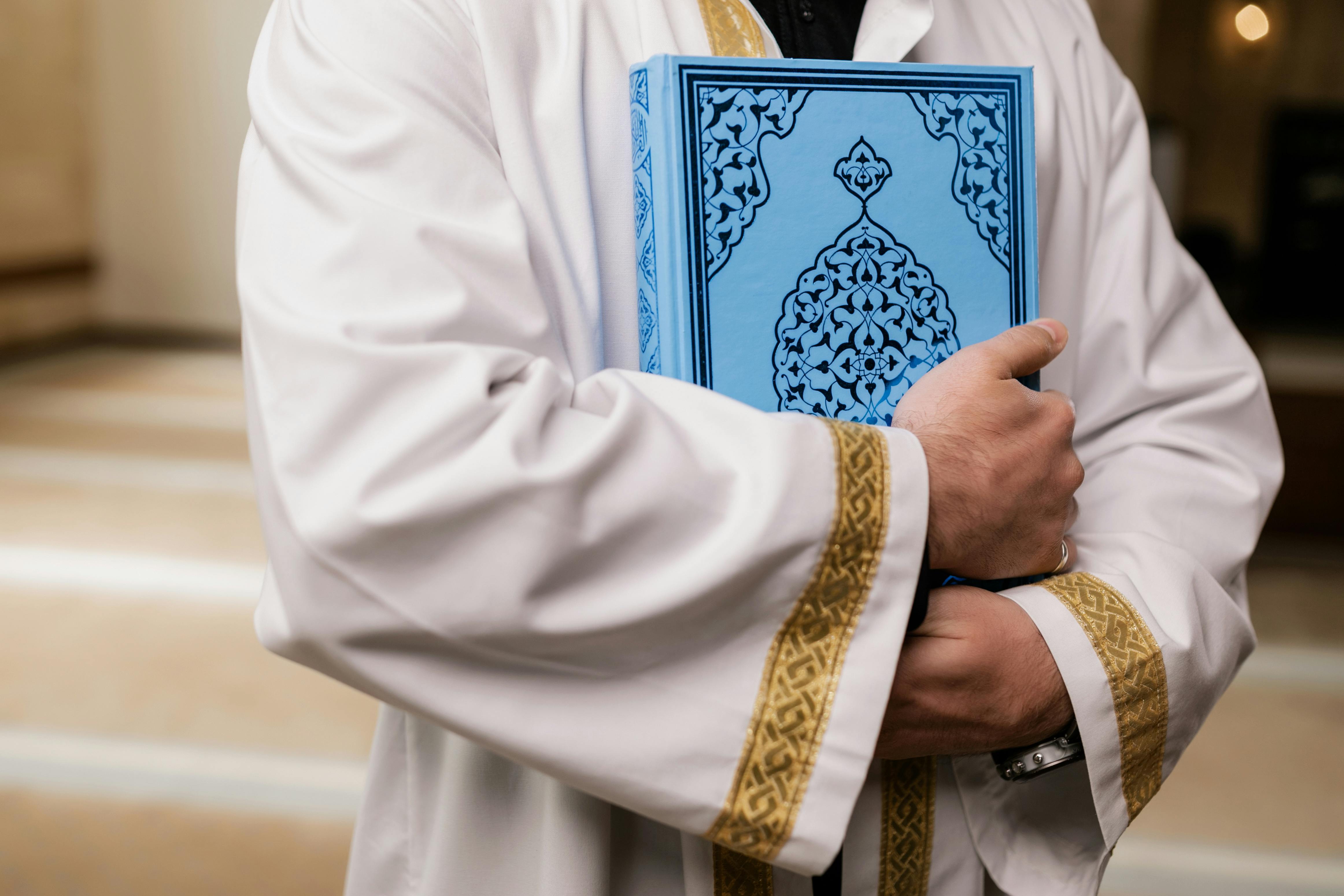 Muslim Priest Photos, Download Free Muslim Priest Stock Photos & HD Images