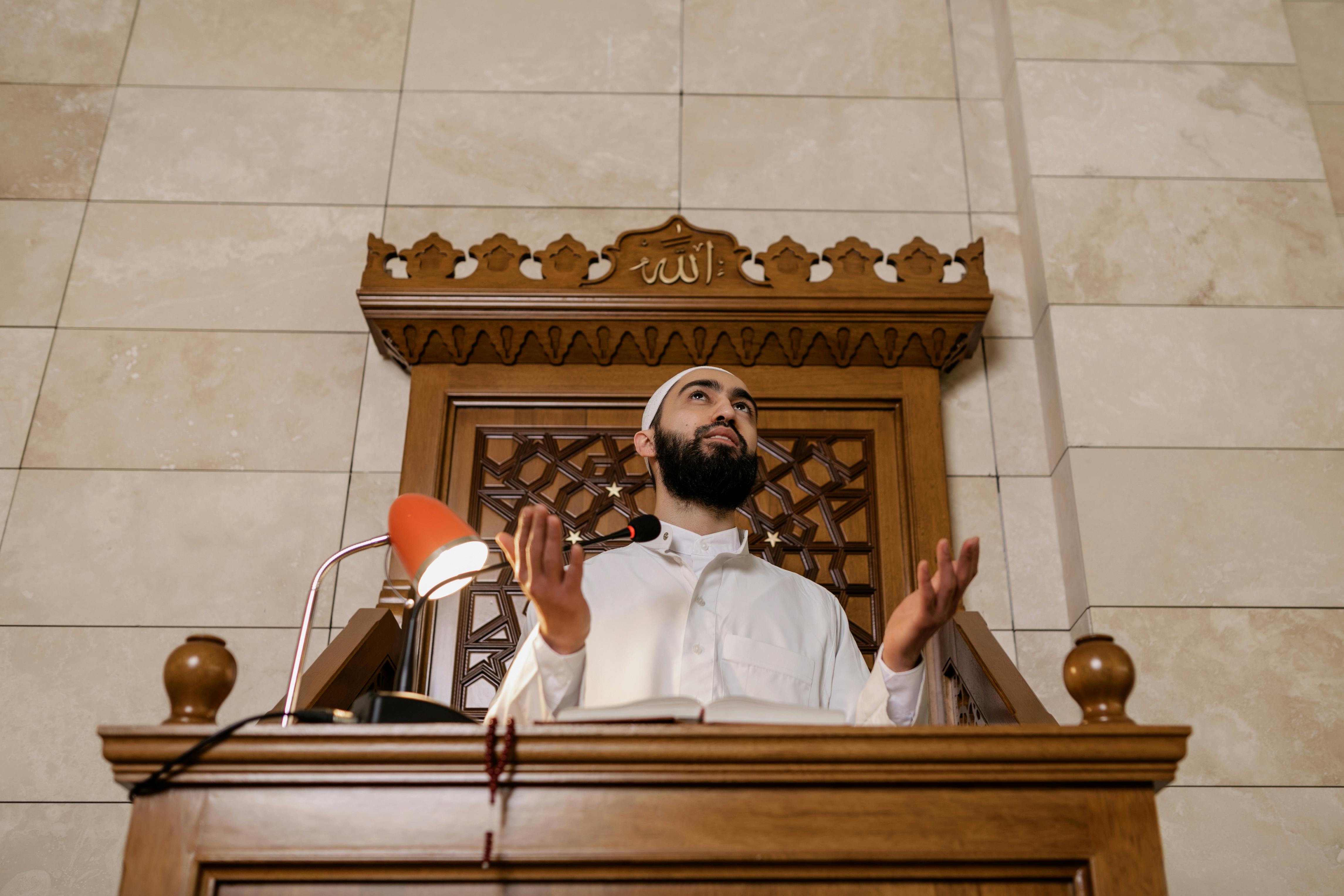 Muslim Man Prayer Photos, Download Free Muslim Man Prayer Stock Photos ...