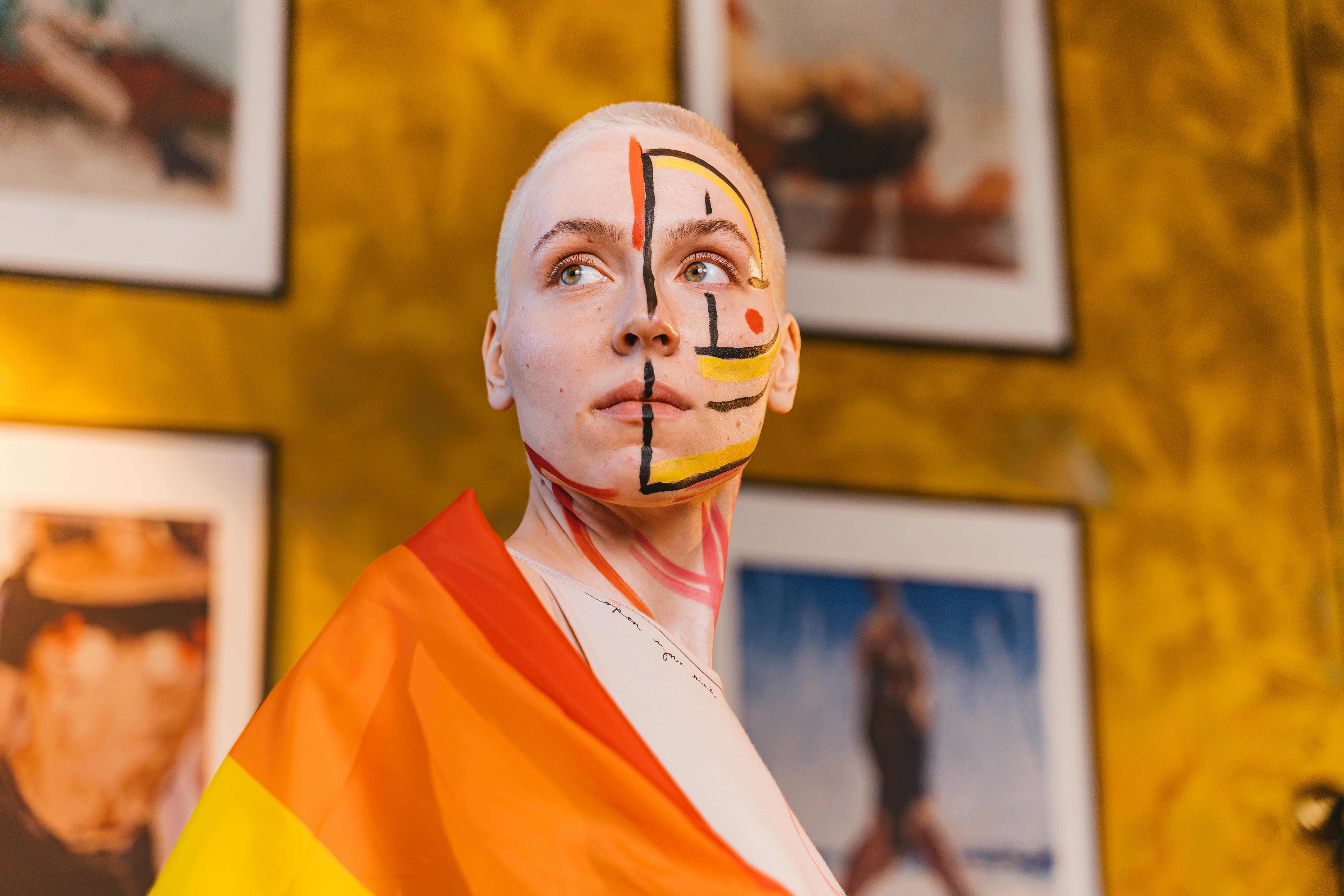 Over The Shoulder Angle Photos, Download The BEST Free Over The ...