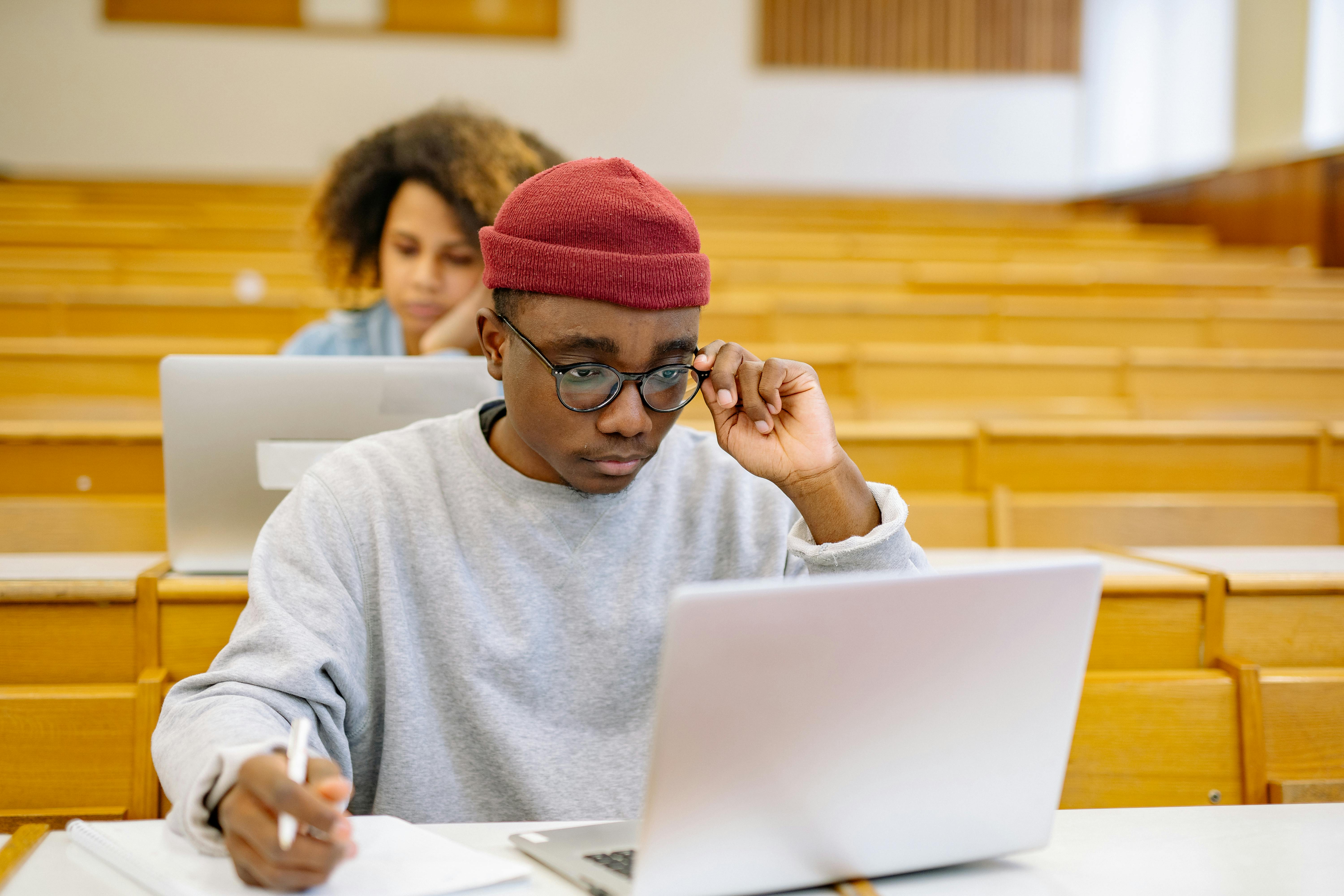 10,000+ Best Excellent Student Photos · 100% Free Download · Pexels ...