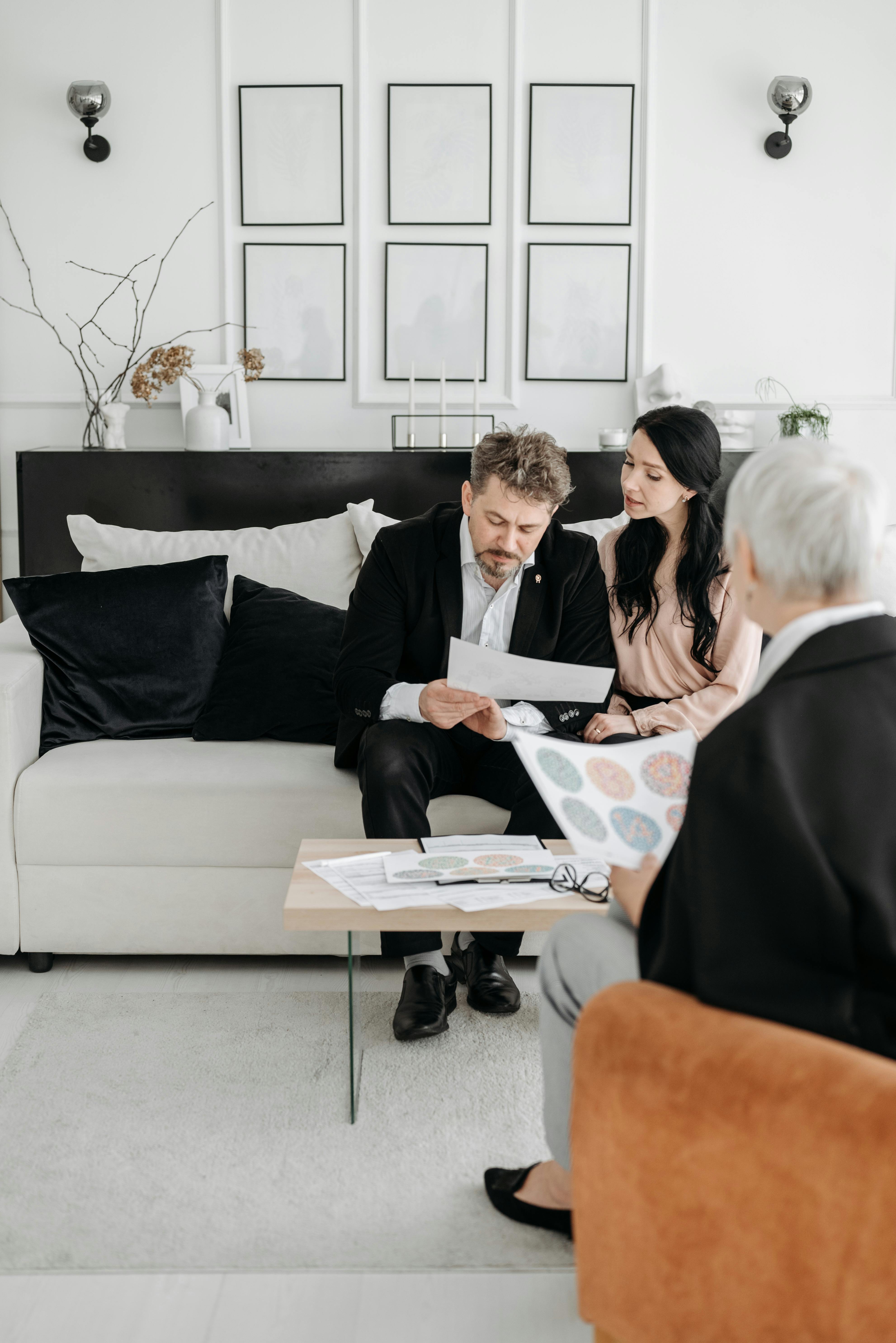 Handshake Between Two People · Free Stock Photo