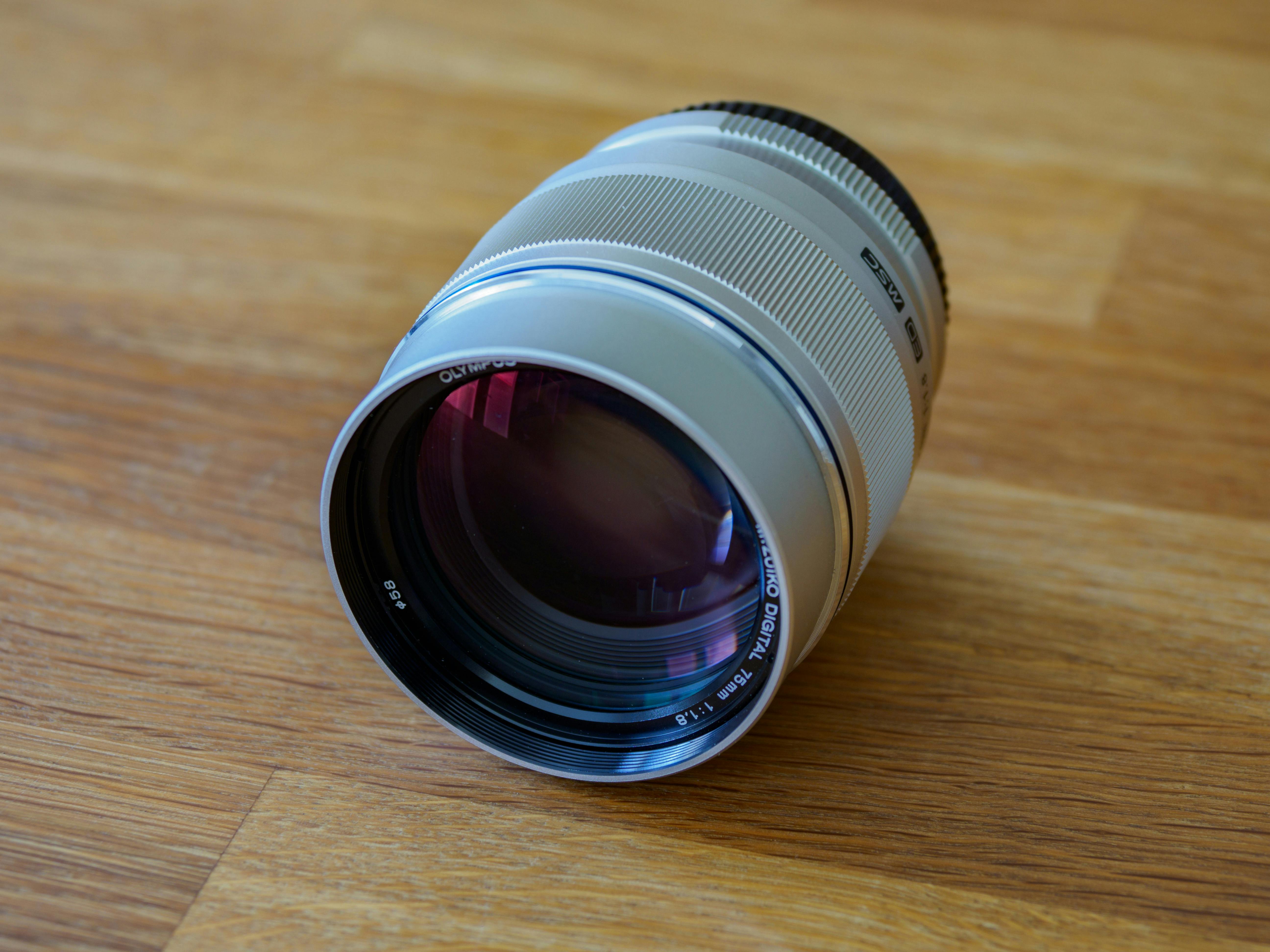 Blue and Black Camera Lens in Close Up Shot · Free Stock Photo