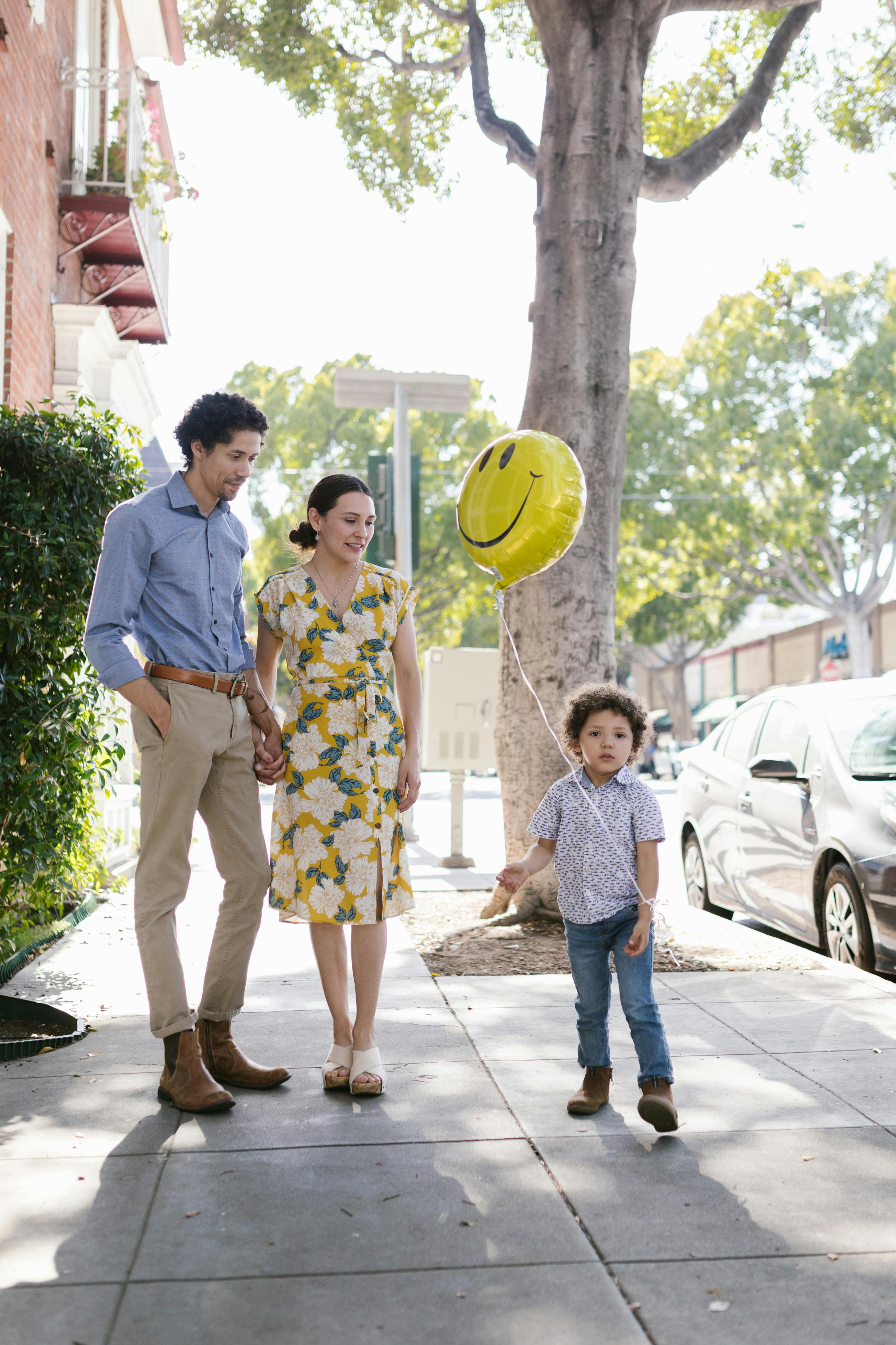 Smiley Mum Photos, Download The BEST Free Smiley Mum Stock Photos & HD ...