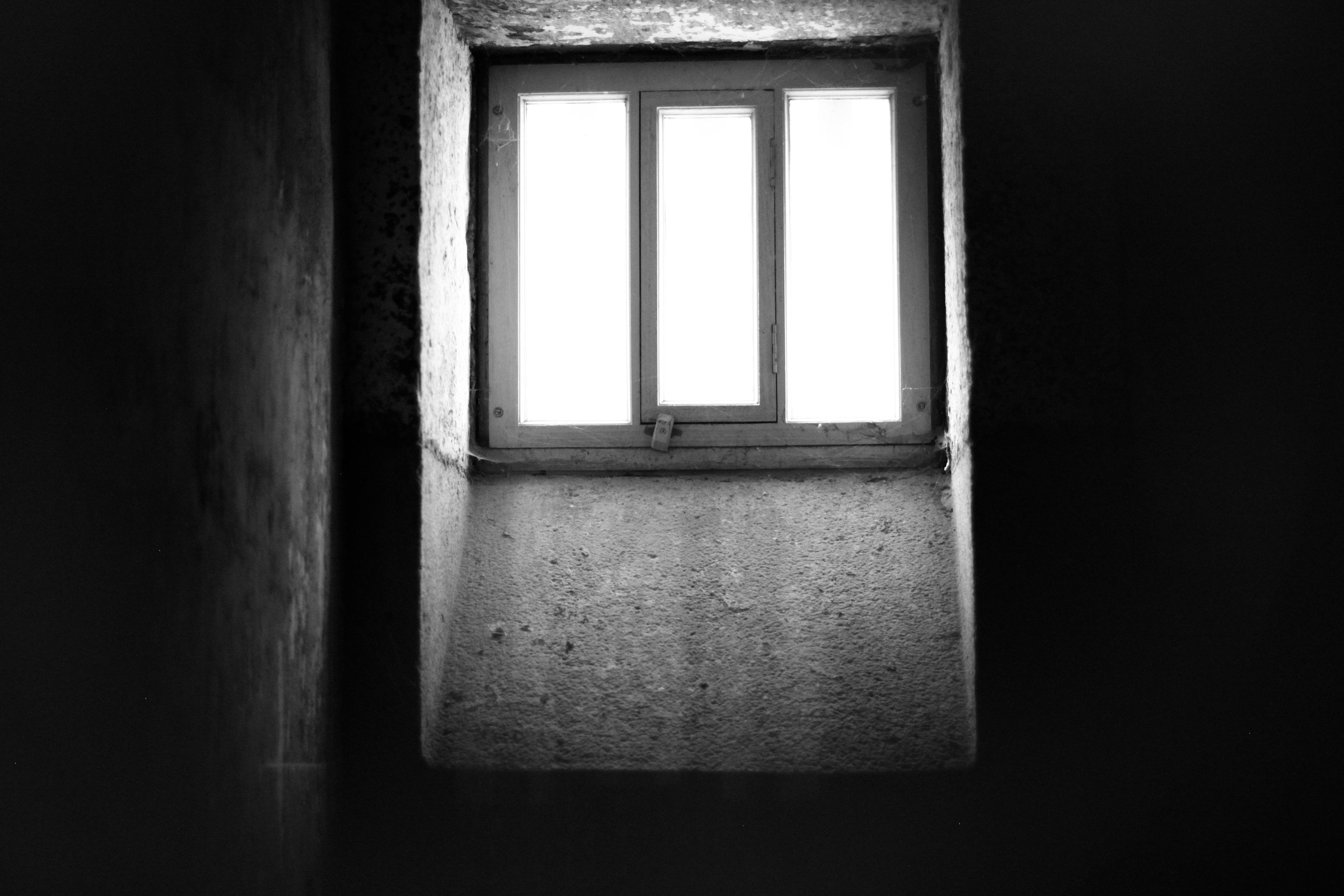Window in Dark Room · Free Stock Photo