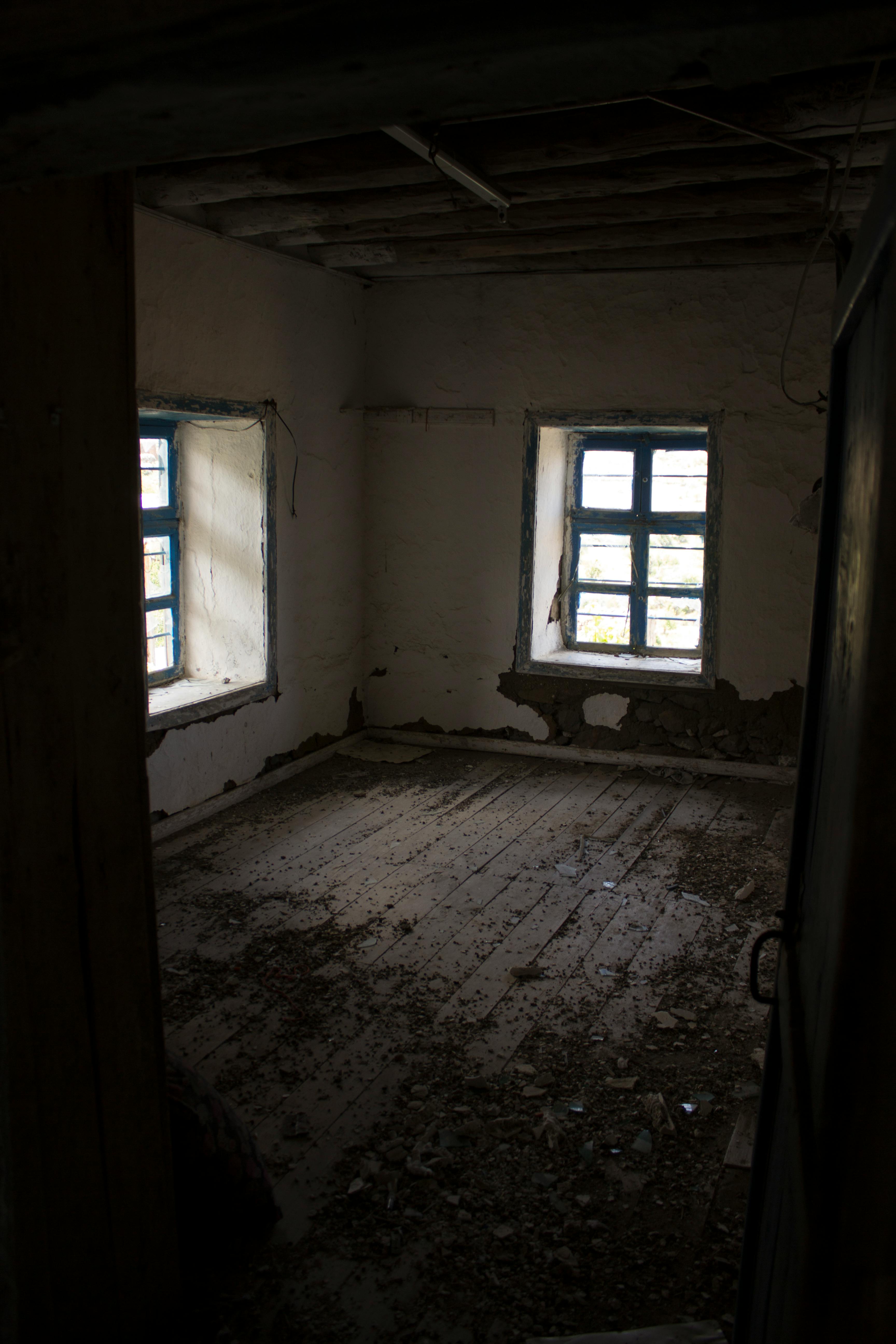 An Empty Old Room · Free Stock Photo