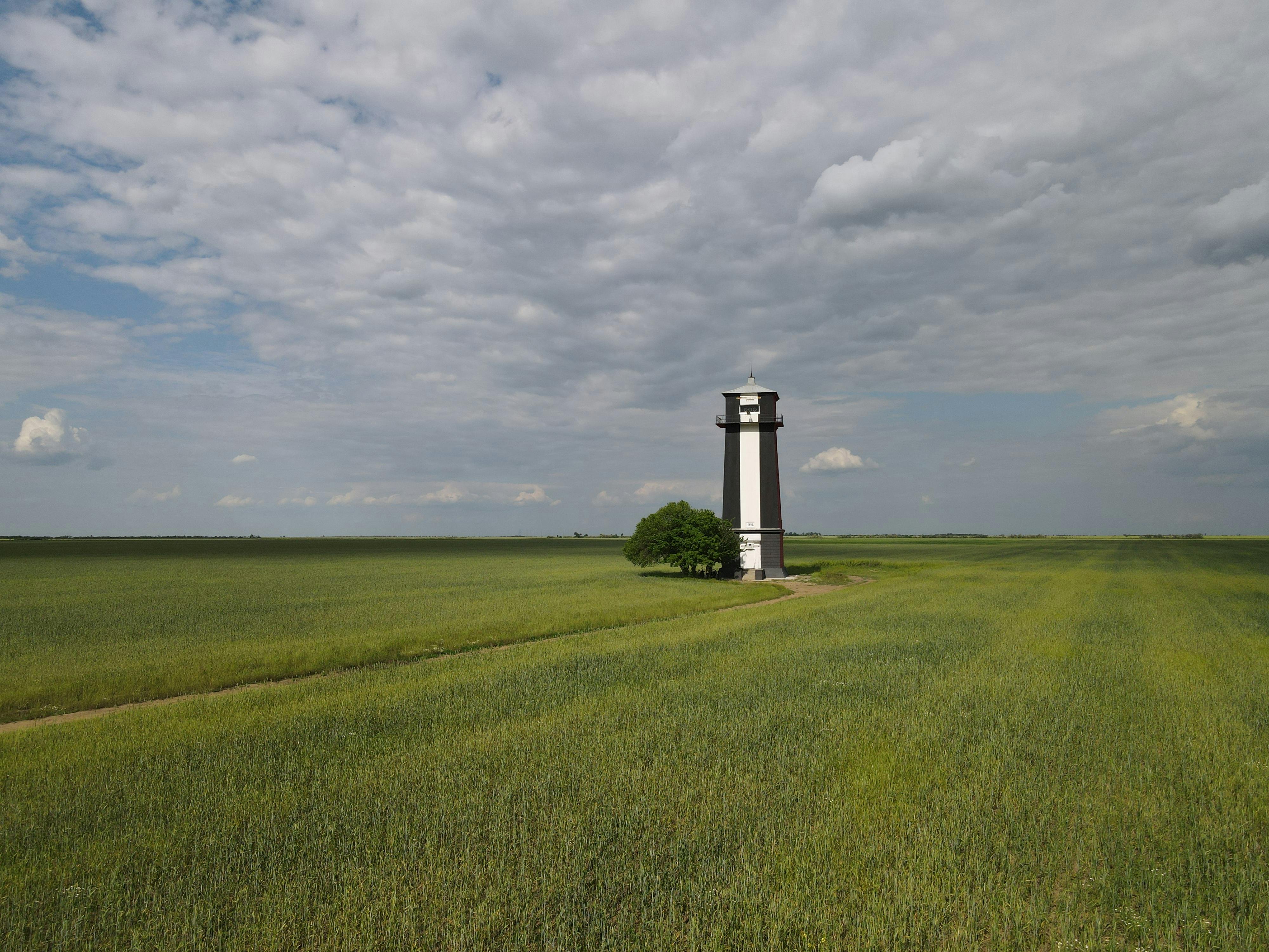 Selective Focus Photography Of Lighthouse · Free Stock Photo