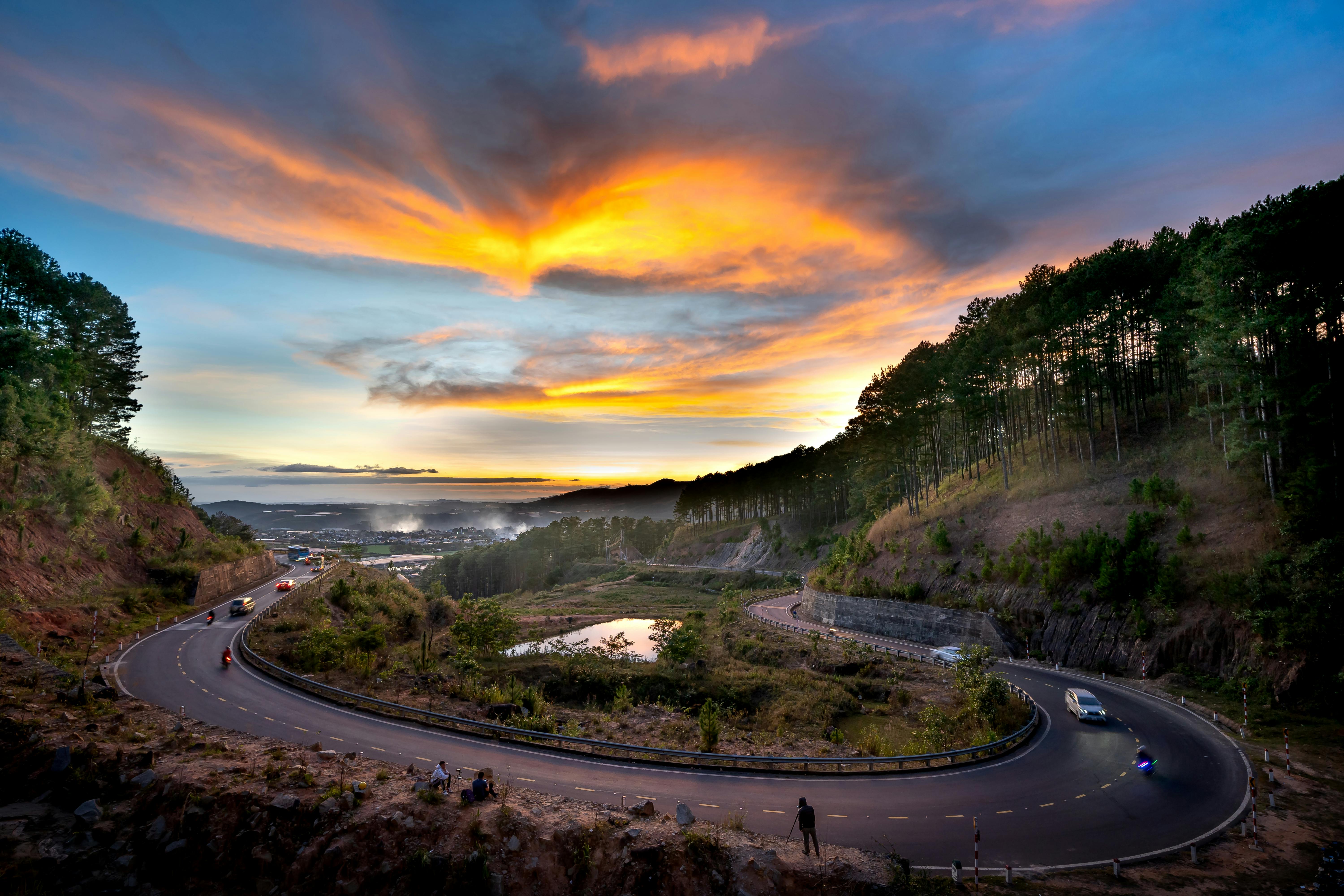An Aerial Photography of Moving Cars on the Road · Free Stock Photo