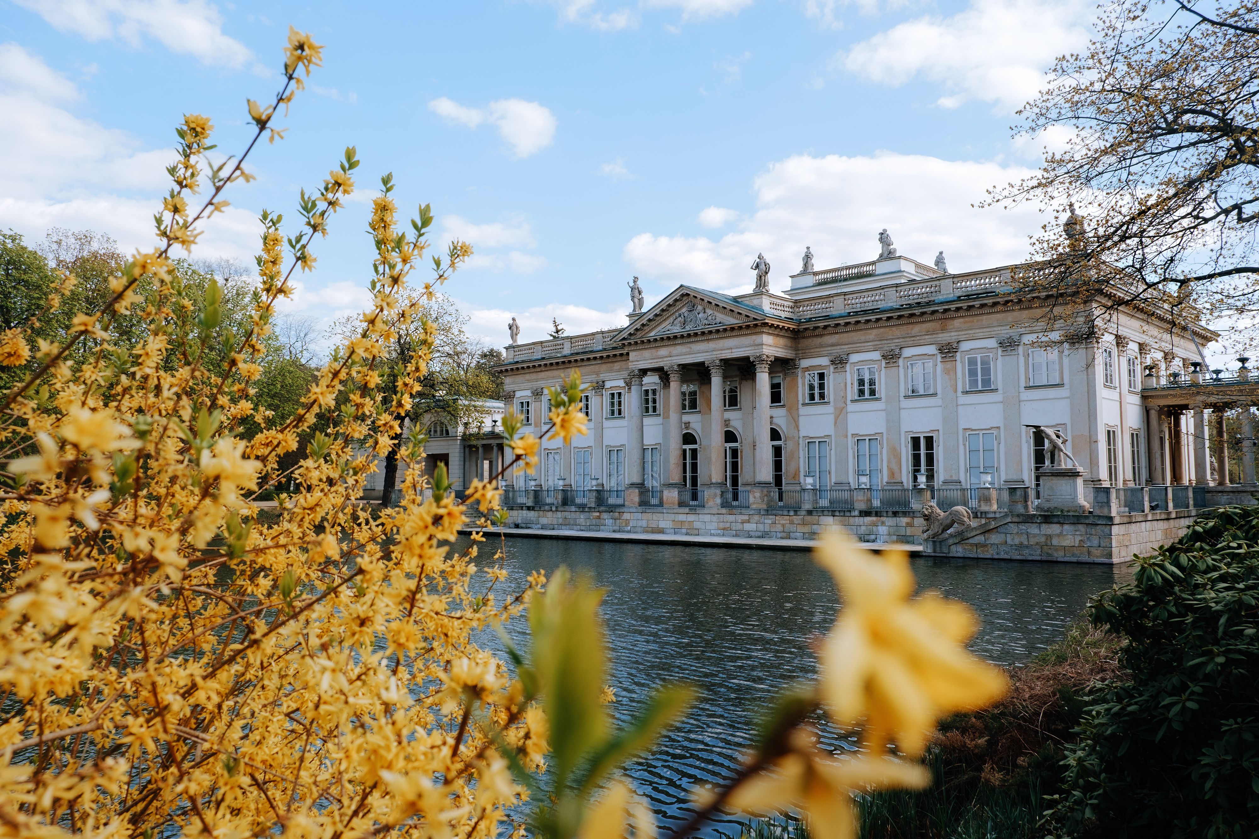 The Waterfront Palace of the Isle Museum in Warsaw Poland · Free Stock ...